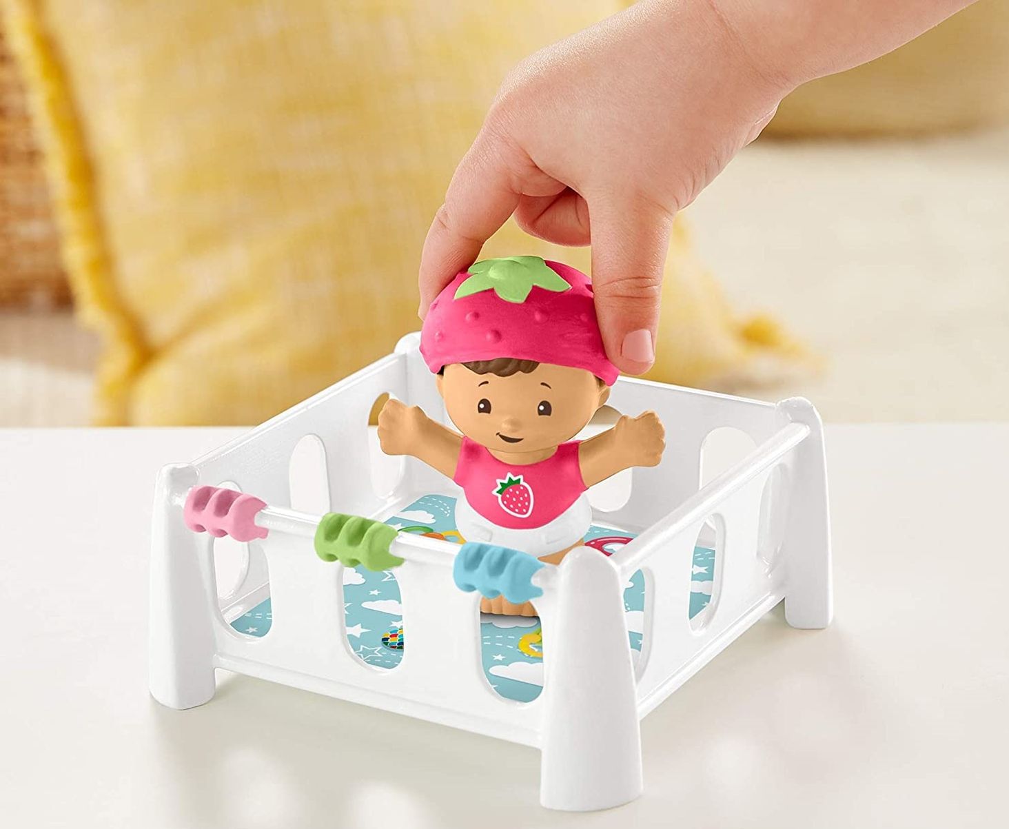 Fisher-Price Little People Karmienie i drzemka bobasa Figurka Bobas ...