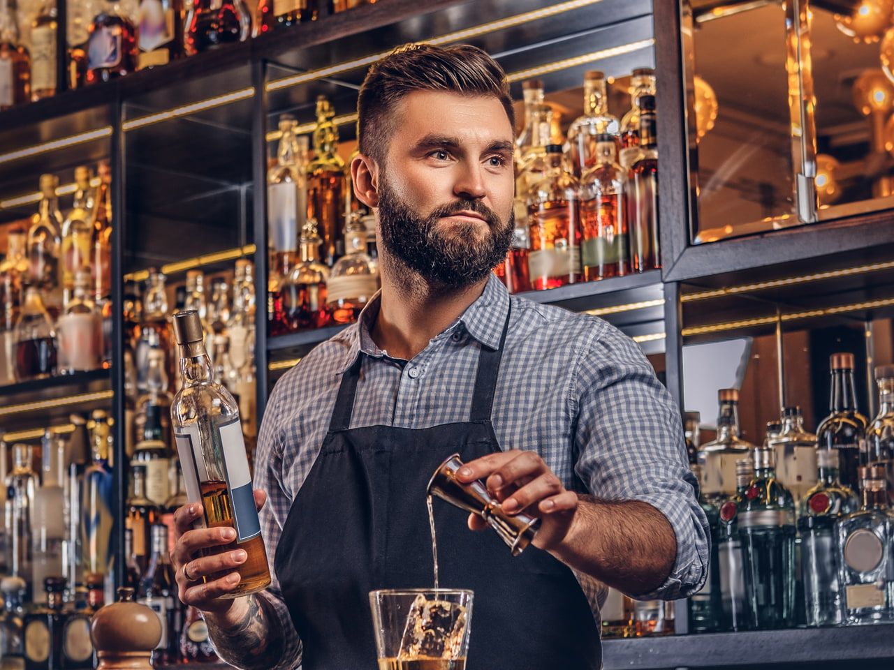 Niezbędnik barmana - akcesoria do alkoholu nie tylko dla barmanów ...