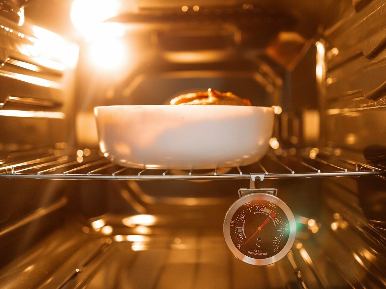 Jaki piekarnik z funkcją pary kupić? - Ceneo.pl