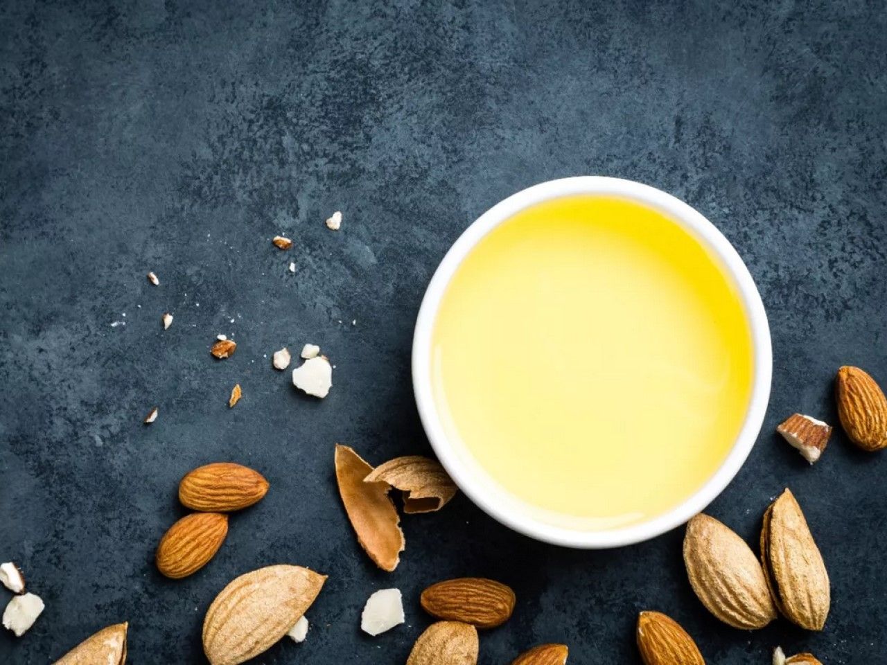 Kwas migdałowy. Efekty stosowania kosmetyków z kwasem migdałowym ...