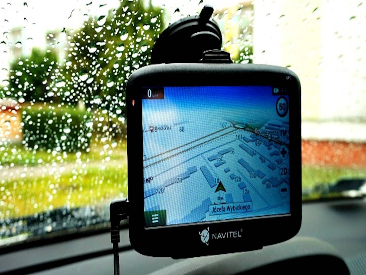 TEST: Nawigacje samochodowe Navitel - E500 i MS600 - Ekspert Ceneo TEST: Nawigacje samochodowe Navitel - E500 i MS600 - Ekspert Ceneo