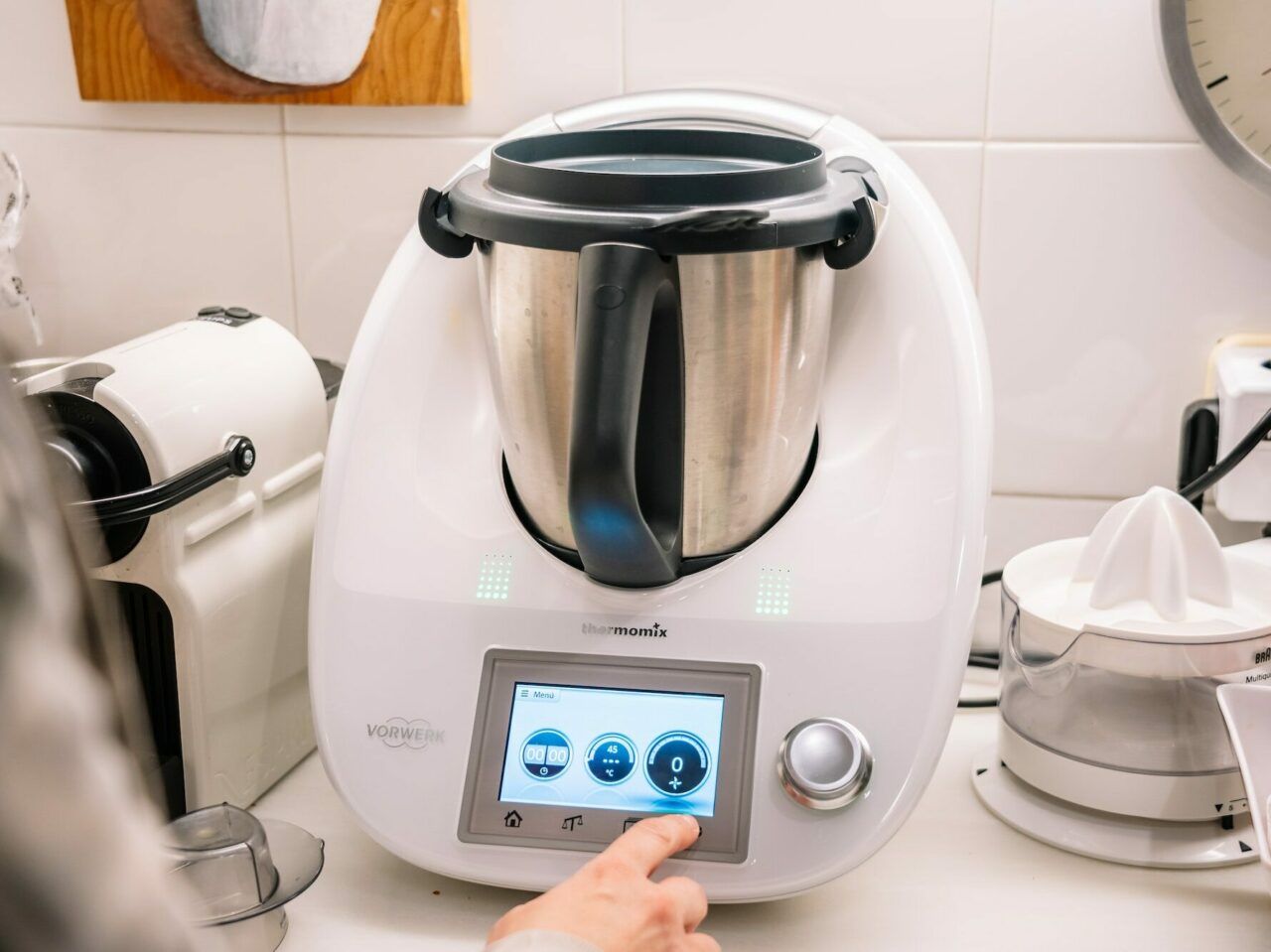 Thermomix. Czy warto go kupić? Najważniejsze fakty i mity - Magazyn ...