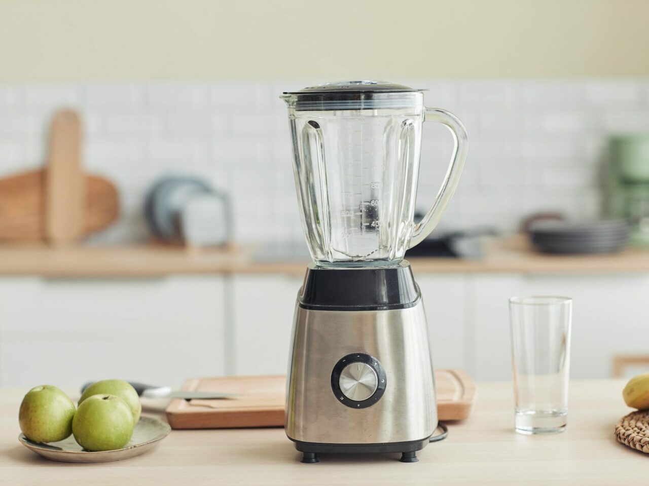 Jaki blender wysokoobrotowy wybrać? - Magazyn Ceneo.pl
