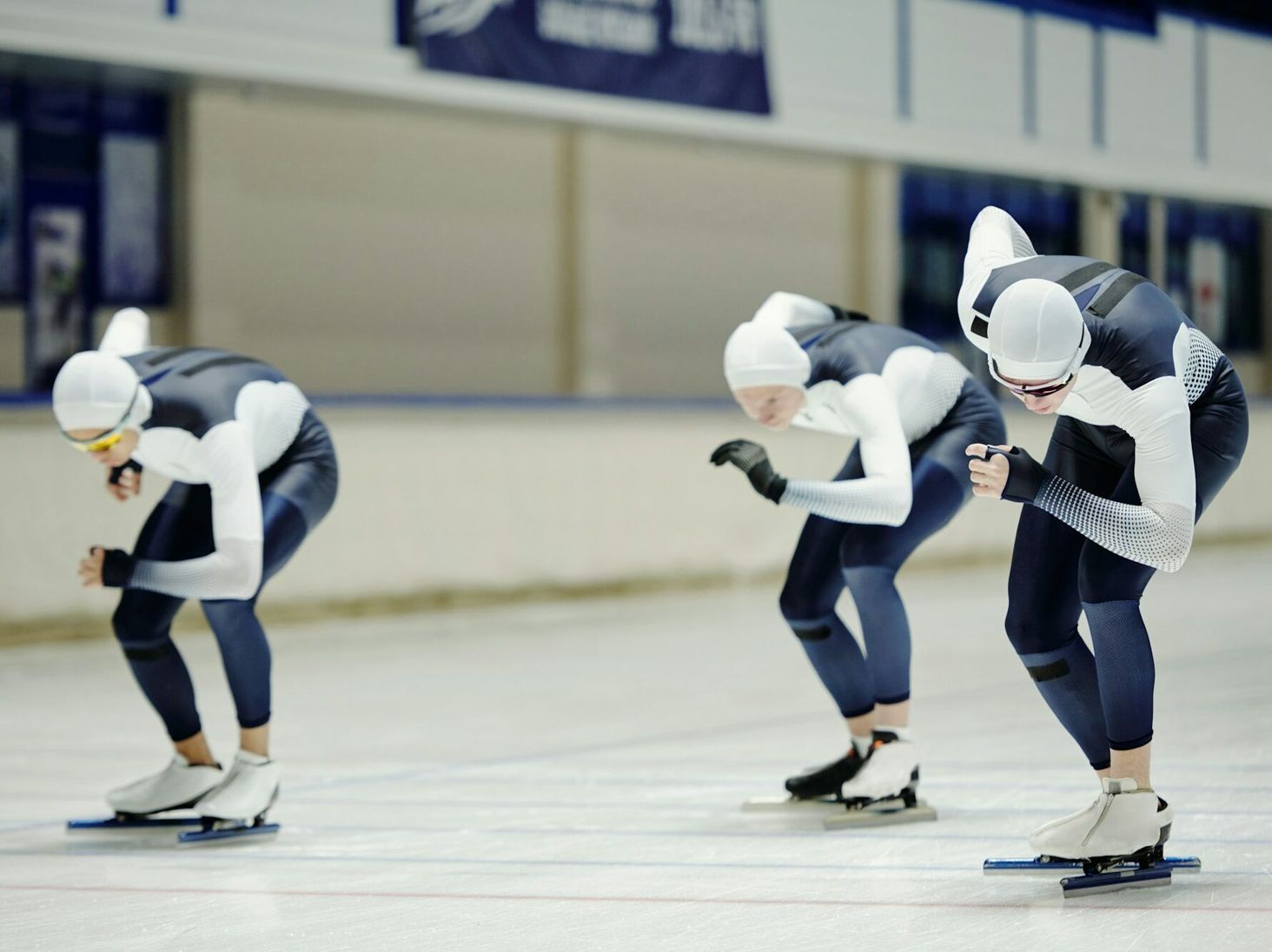 Short track. Na czym polega odmiana łyżwiarstwa szybkiego? - Poza domem