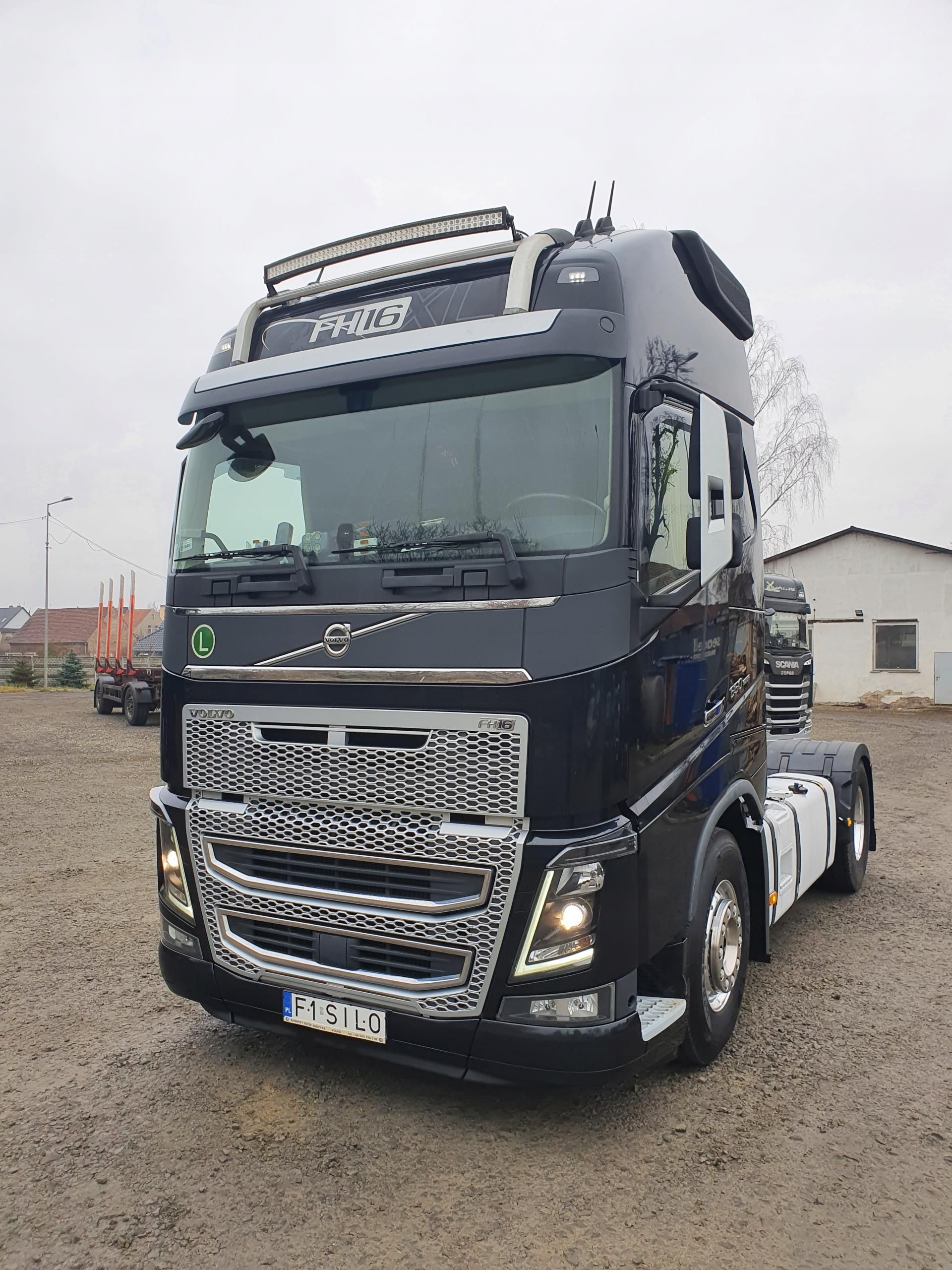 VOLVO FH16 650 - Opinie i ceny na Ceneo.pl