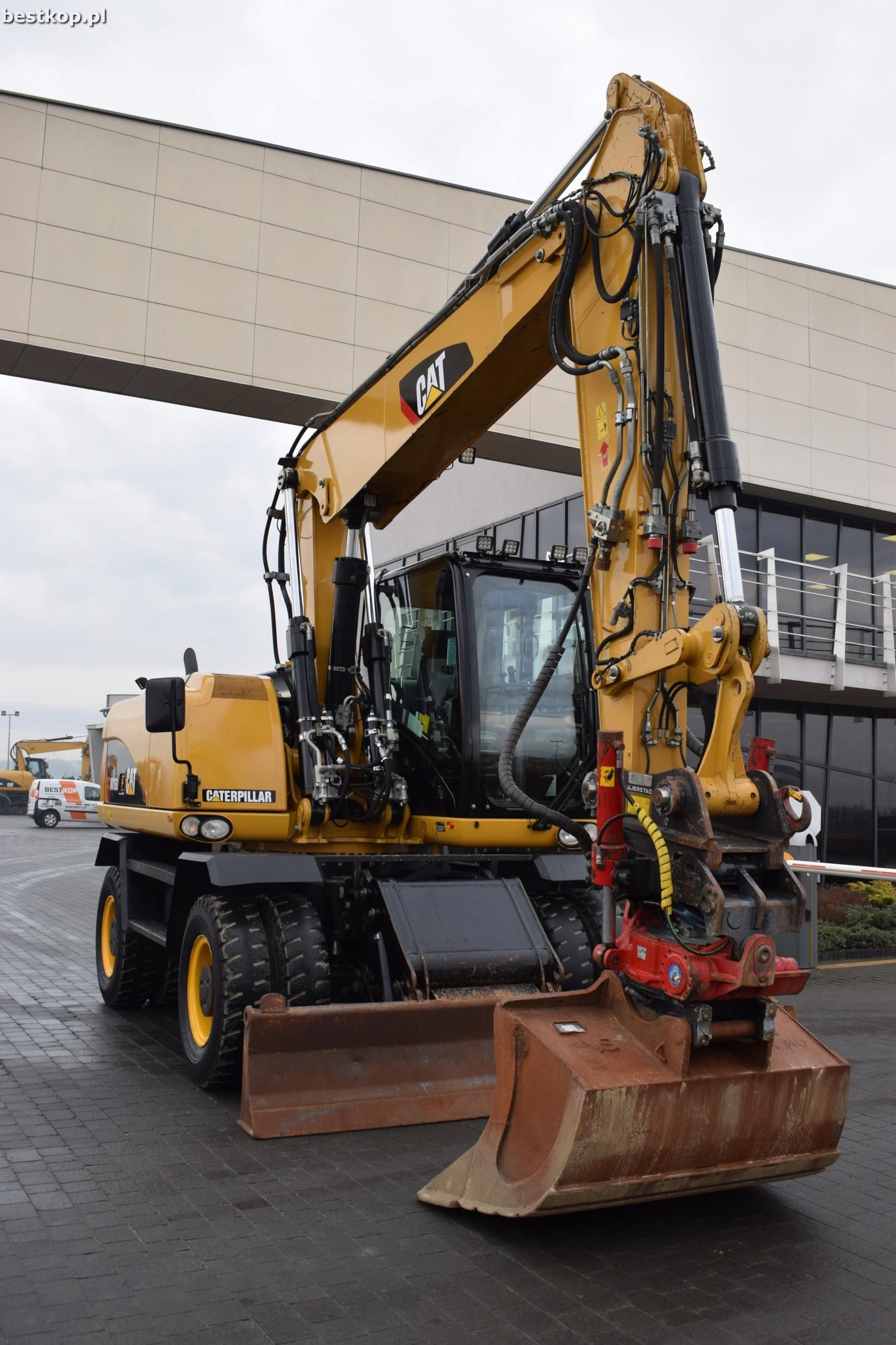 CAT M316D * 2013r. * Kpl. Linii * Rototilt * 17t. - Opinie i ceny na ...