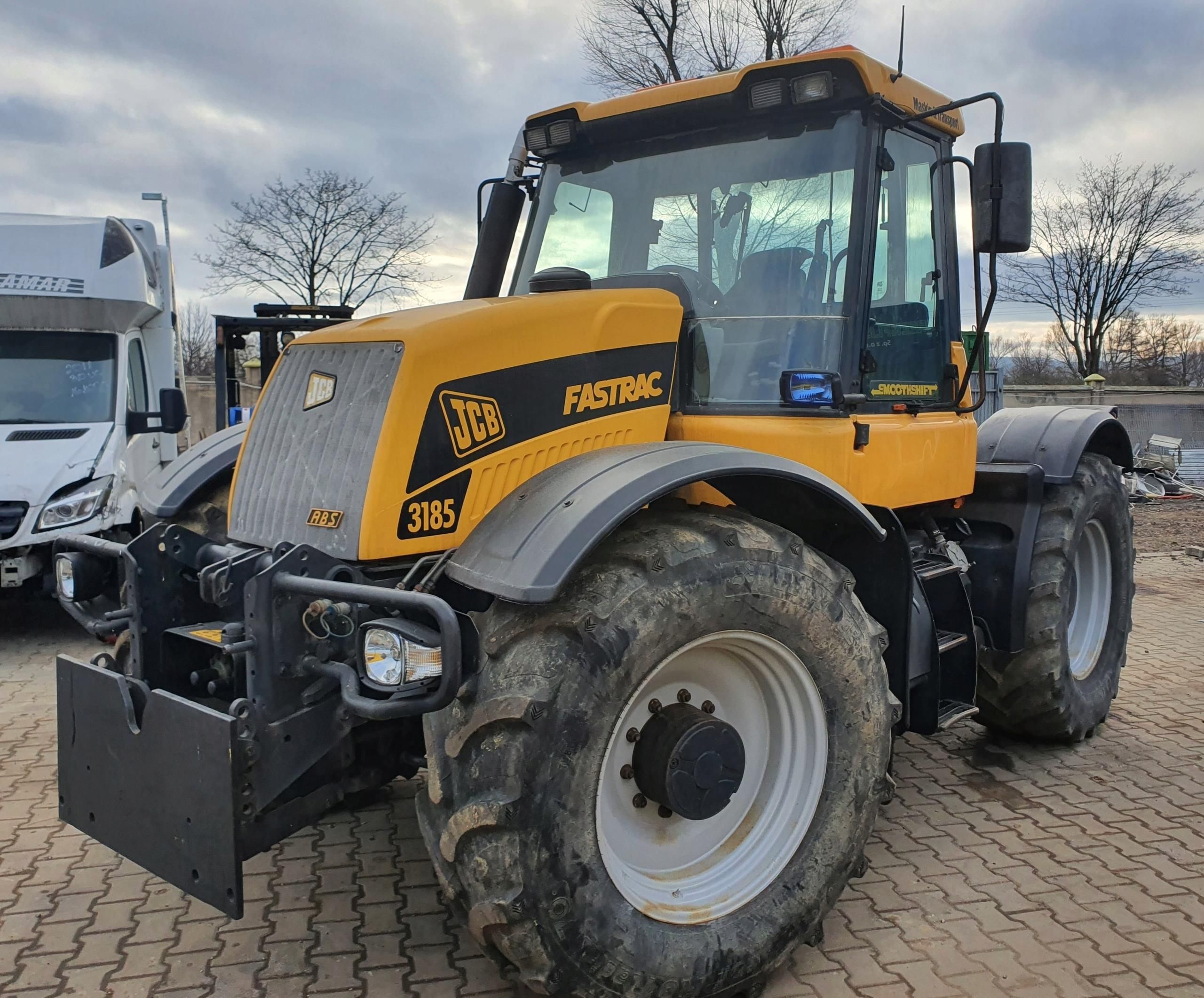 JCB Fastrac 3185 4x4 185 KM 70 km/h - Opinie i ceny na Ceneo.pl