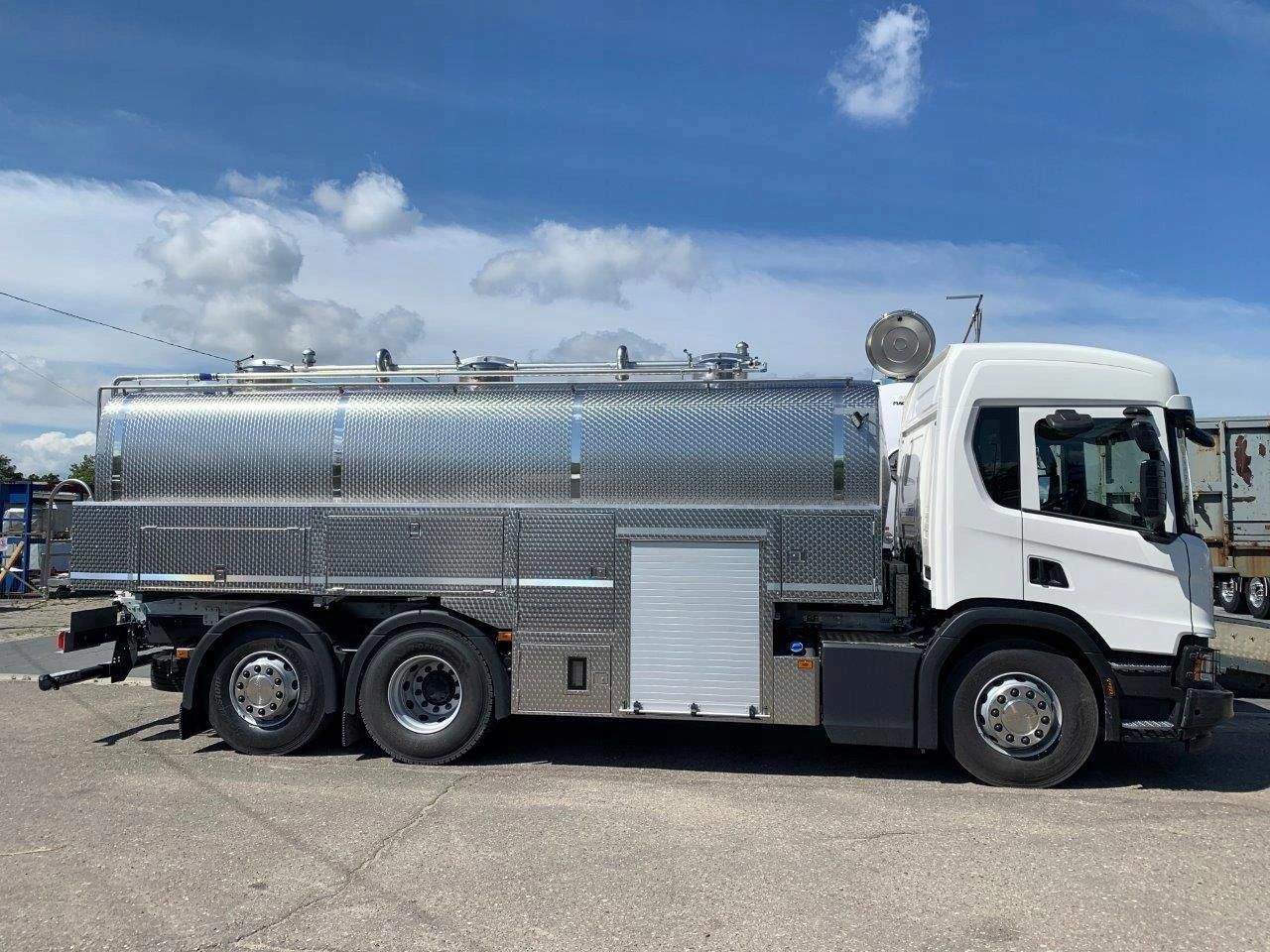 CYSTERNA DO MLEKA 17600 LITRÓW - Opinie i ceny na Ceneo.pl