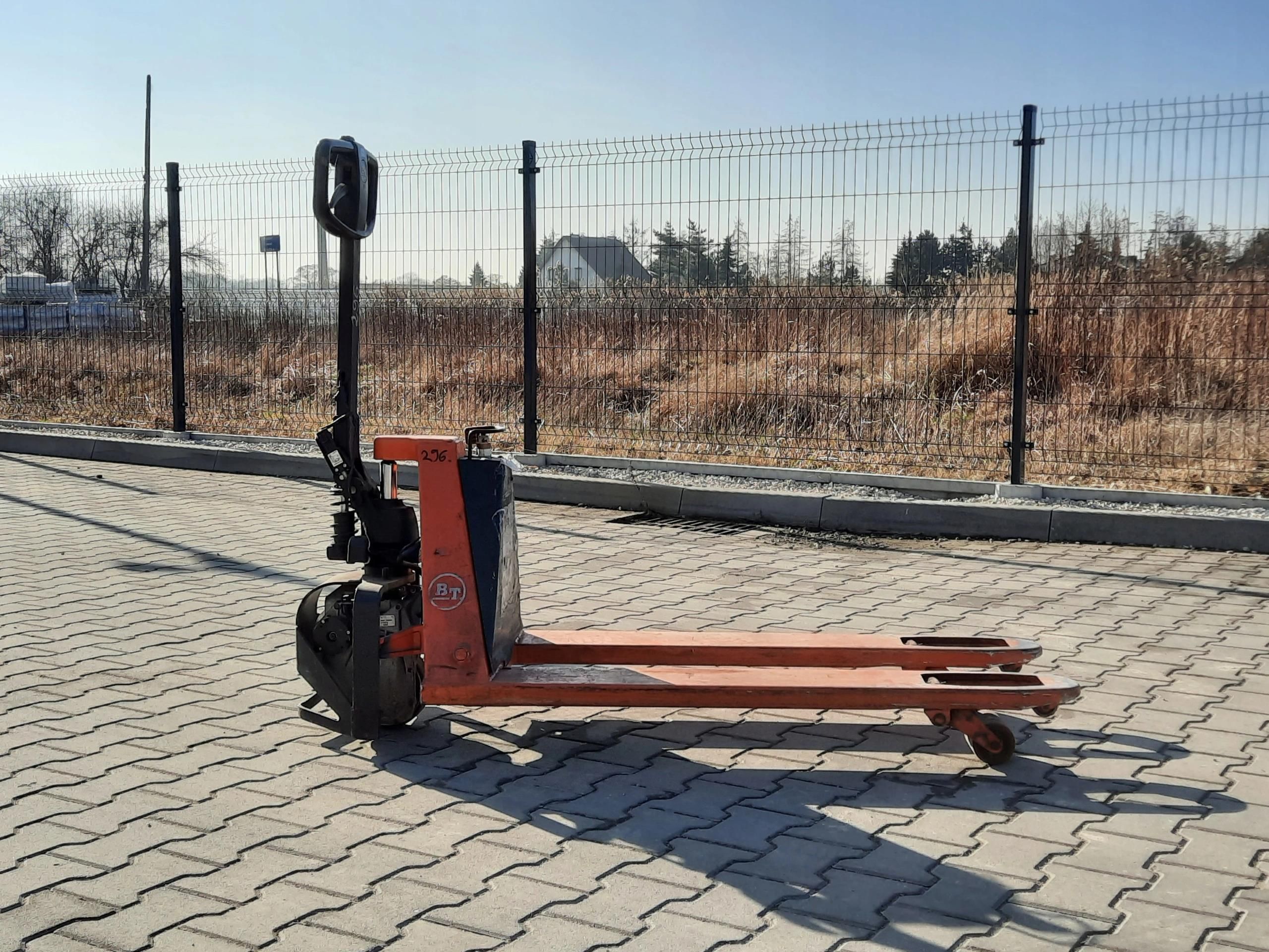 Wózek paletowy BT LHT100 - tylko 2 500 zł netto - Opinie i ceny na Ceneo.pl