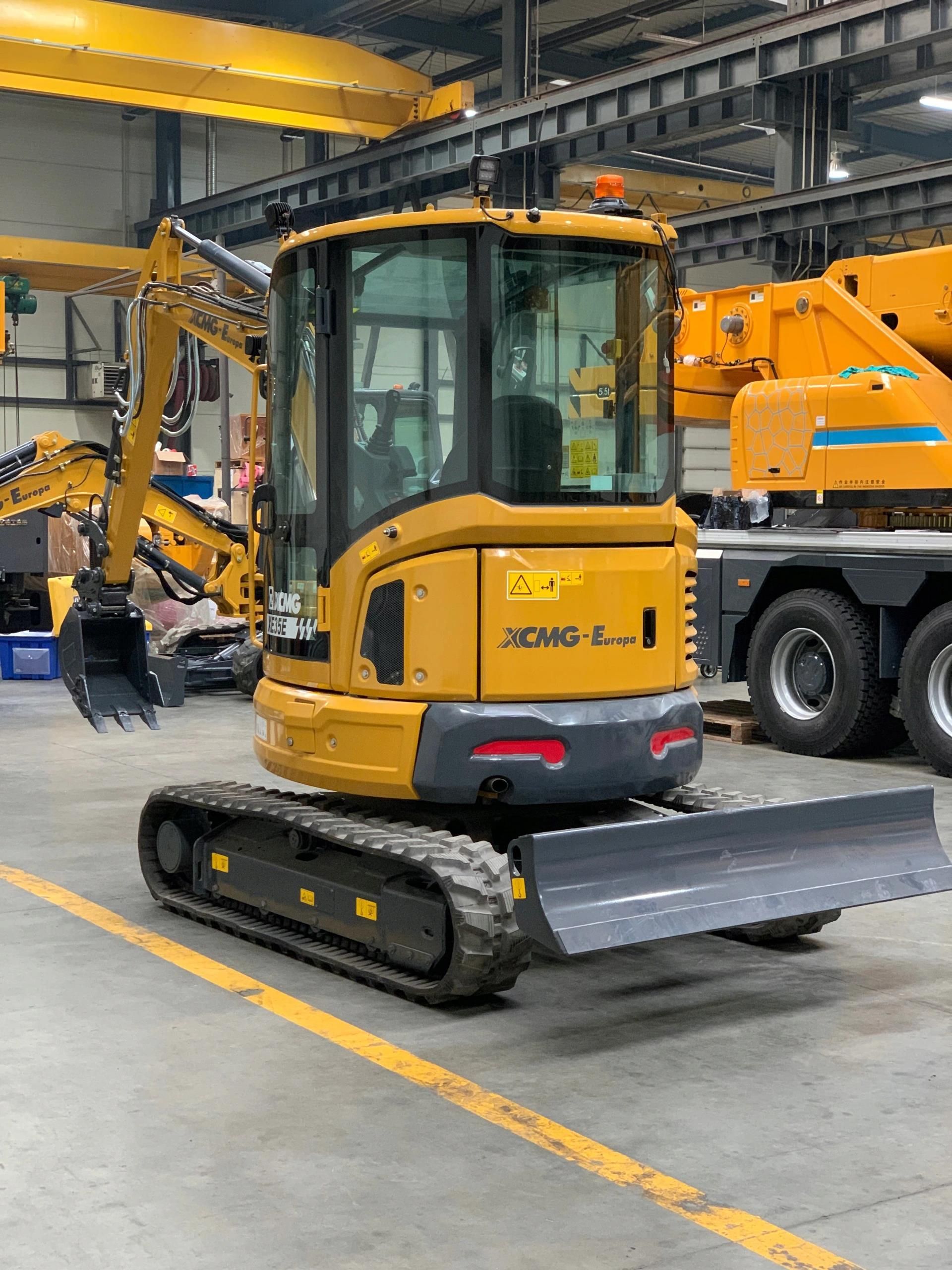 Koparka gąsienicowa XE35 XCMG 4,2t wyposażenie - Opinie i ceny na Ceneo.pl