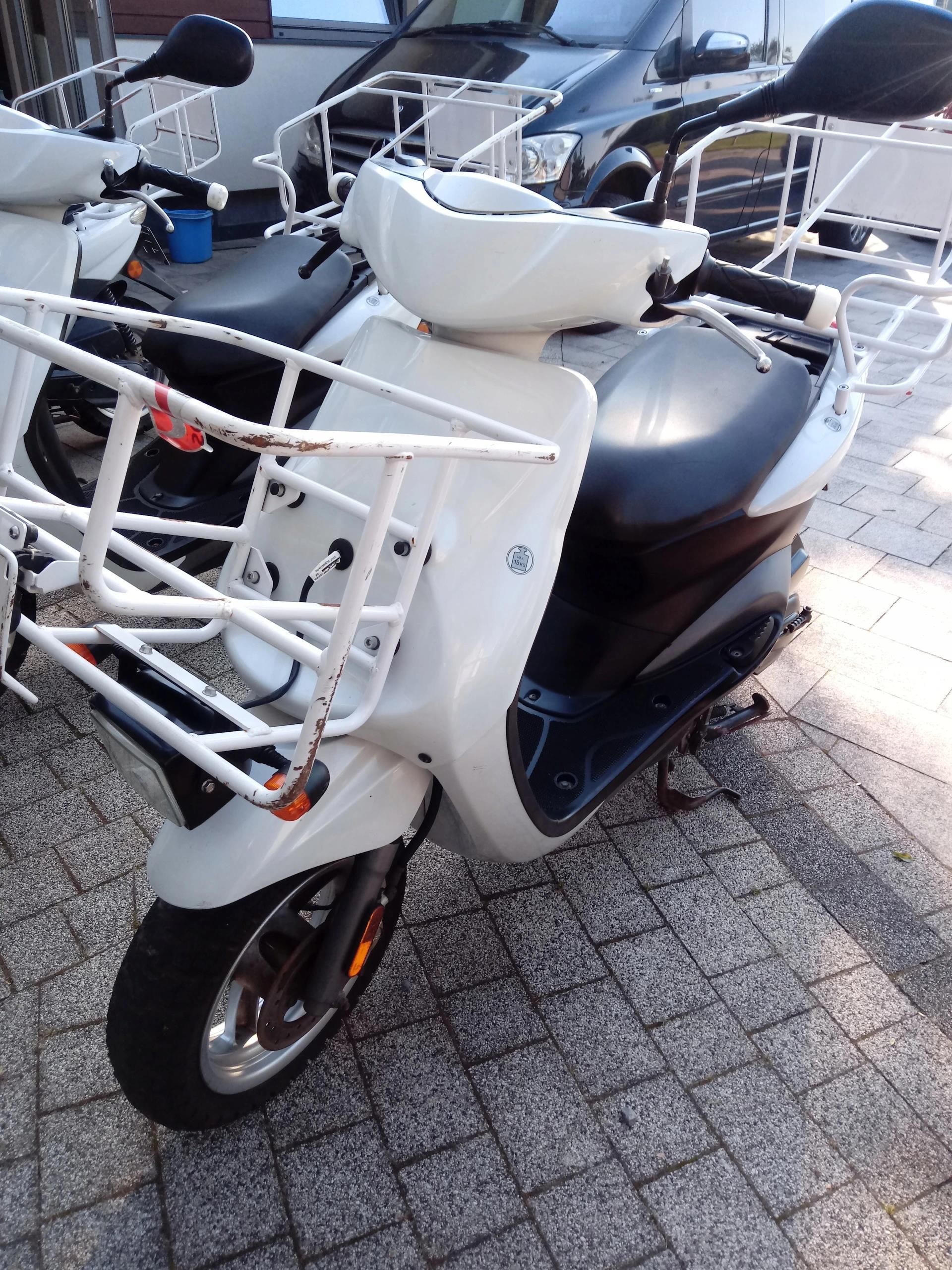Skuter Yamaha Neos 50 4T kurier listonosz dostawca - Opinie i ceny na ...