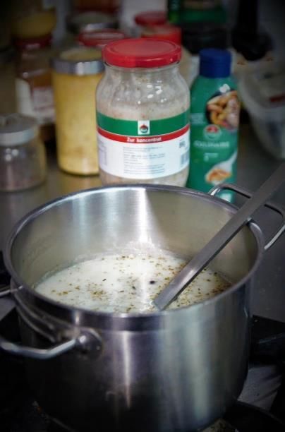 Hugli Żur Koncentrat 0,89 Kg Mocno Skoncentrowany - Ceny i opinie ...