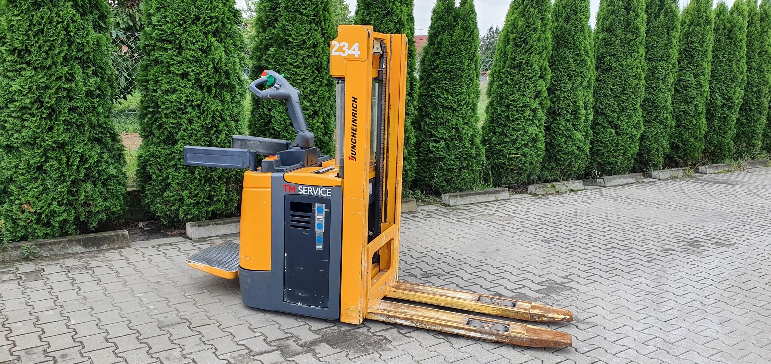 234 Wózek paletowy z podestem JUNGHEINRICH ERC 214 - Opinie i ceny na ...