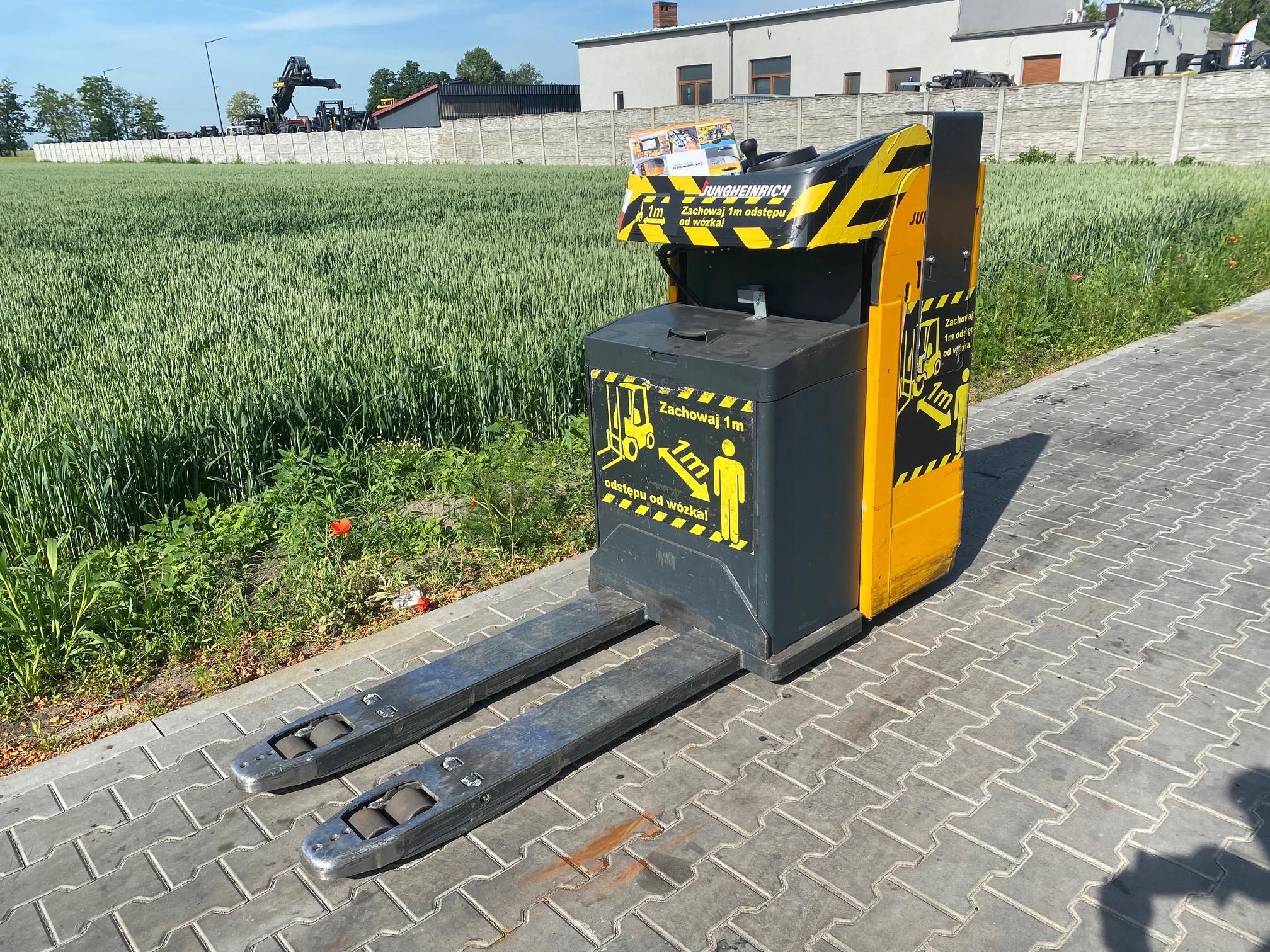 Paleciak Jungheinrich ESE120 2011 - Opinie i ceny na Ceneo.pl