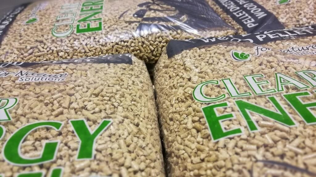 Materiały opałowe Clear Energy Pellet Drzewny 6mm 15kg MP2099ALL ...