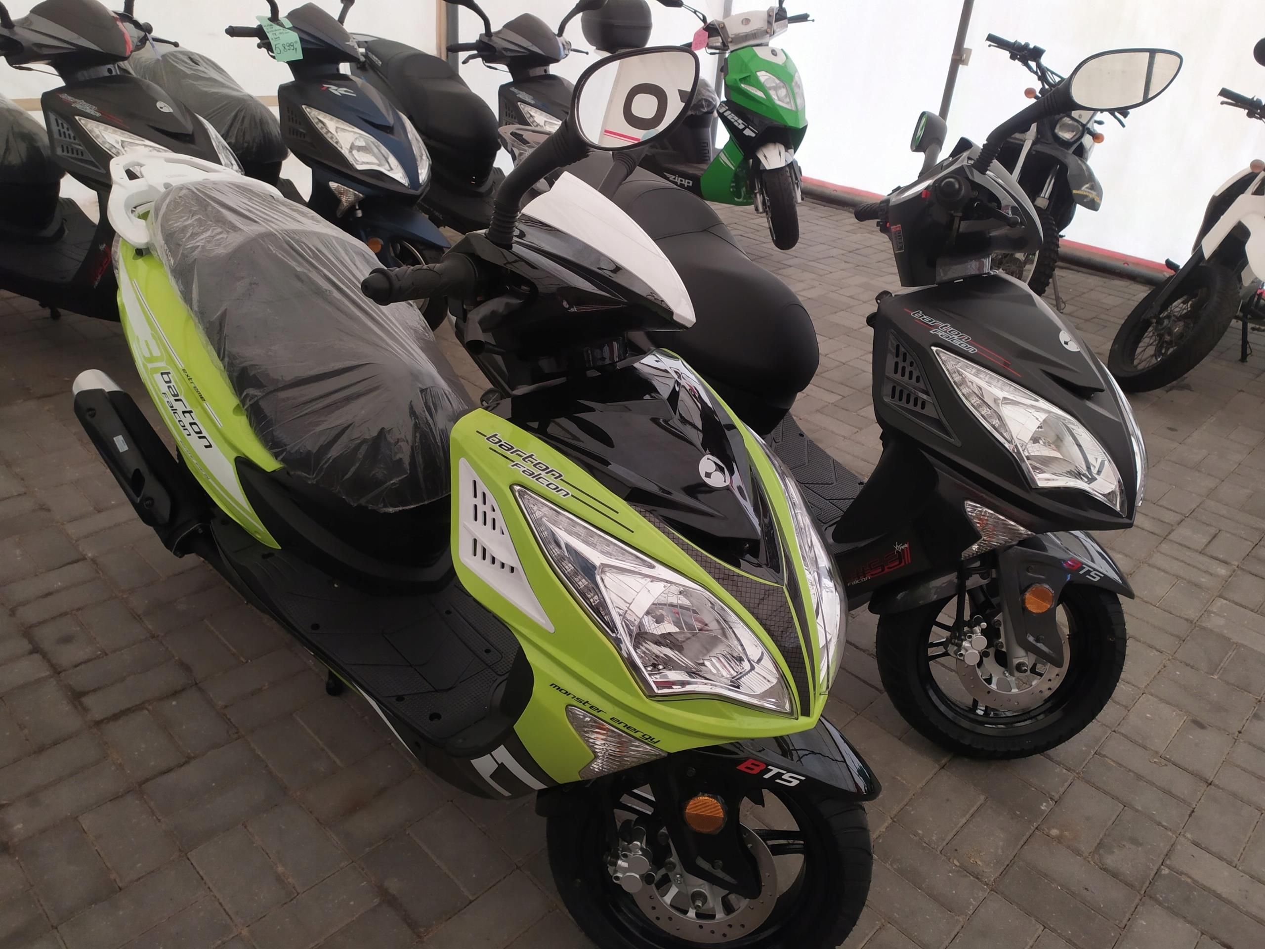 SKUTER BARTON FALCON 4T, 50ccm, 2021 rok, LIMONKA - Opinie i ceny na ...