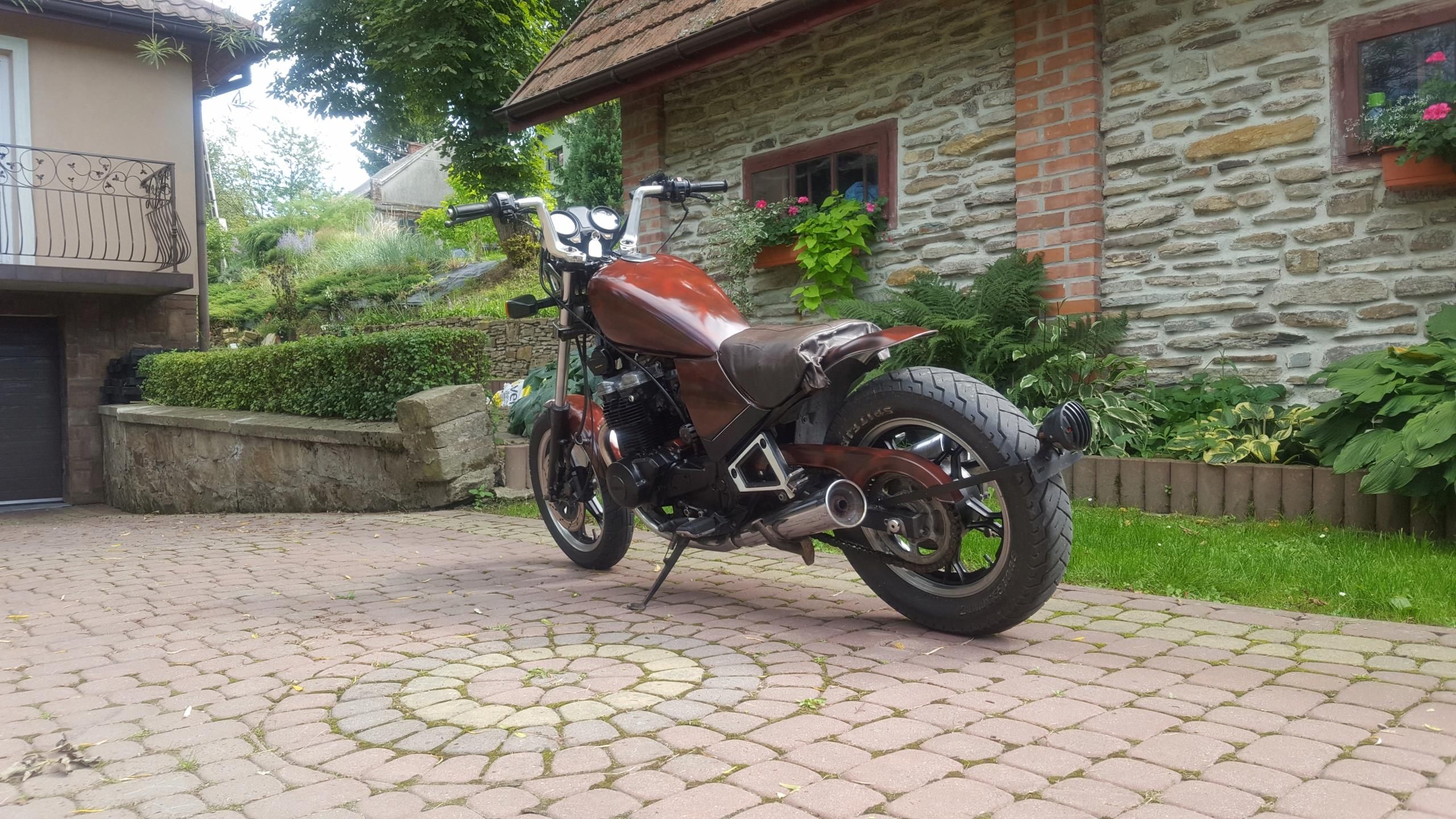 Suzuki GS 550 L BOBBER - Opinie i ceny na Ceneo.pl