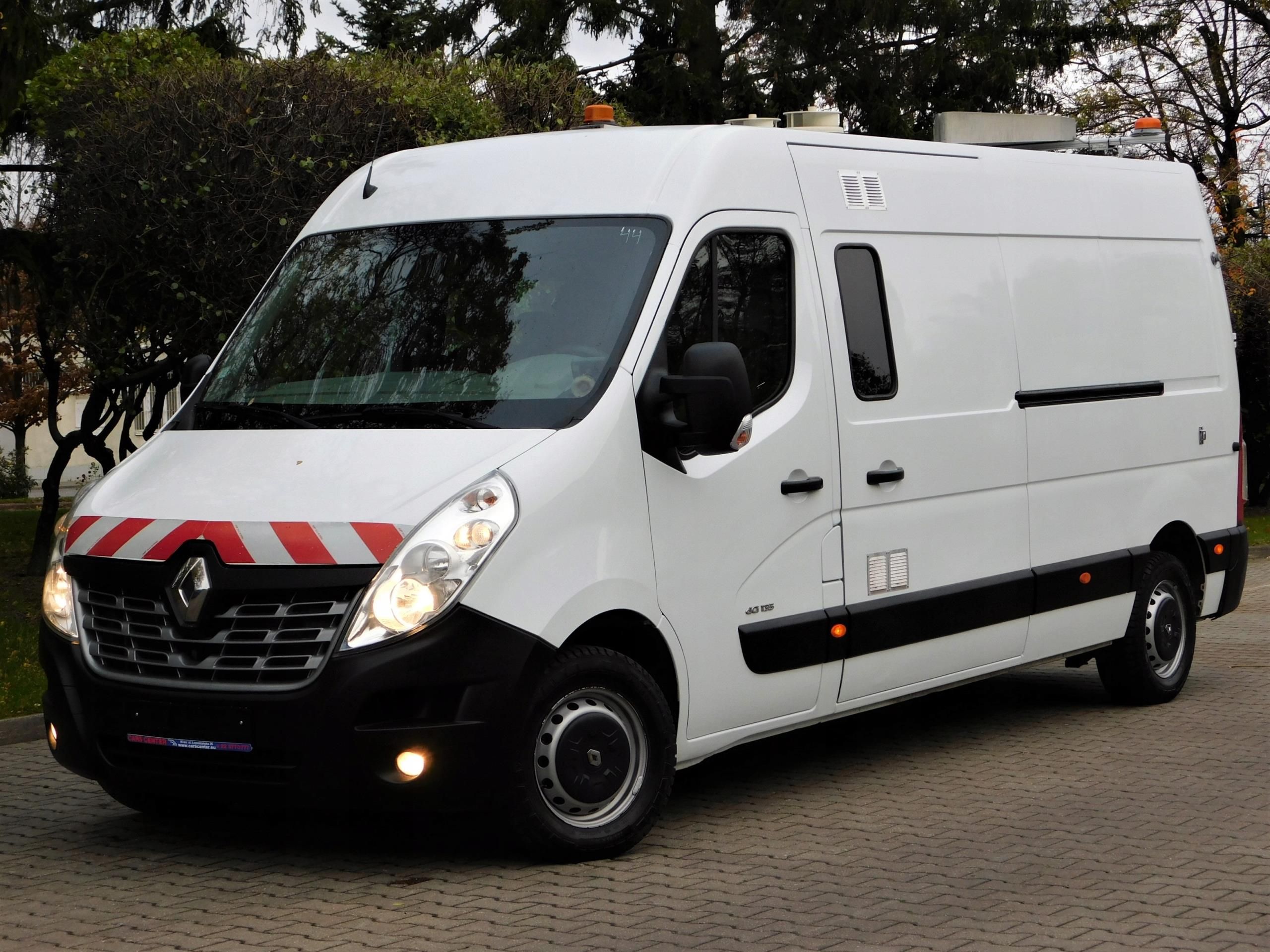 Renault Master dCi 135 L3H2 Brygadowy 5 osób M. 16 - Opinie i ceny na ...
