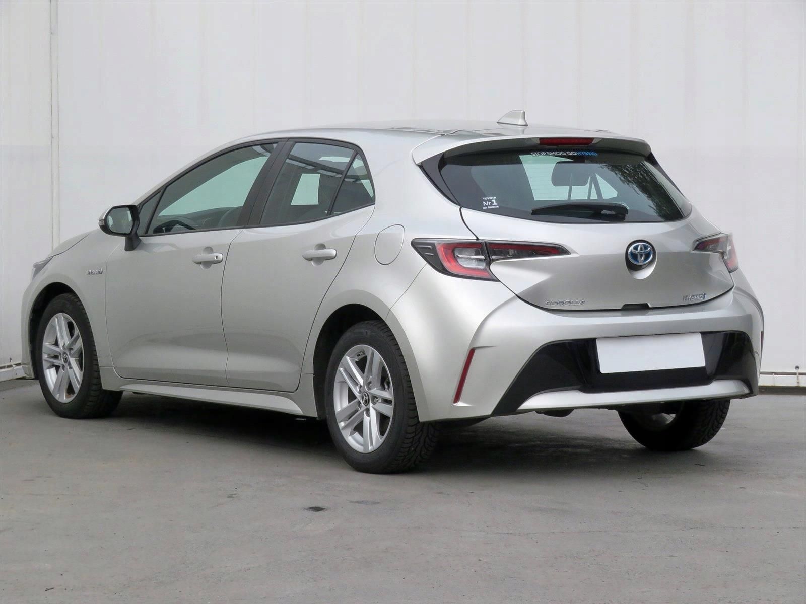 Toyota Corolla 1.8 Hybrid , Salon Polska - Opinie i ceny na Ceneo.pl