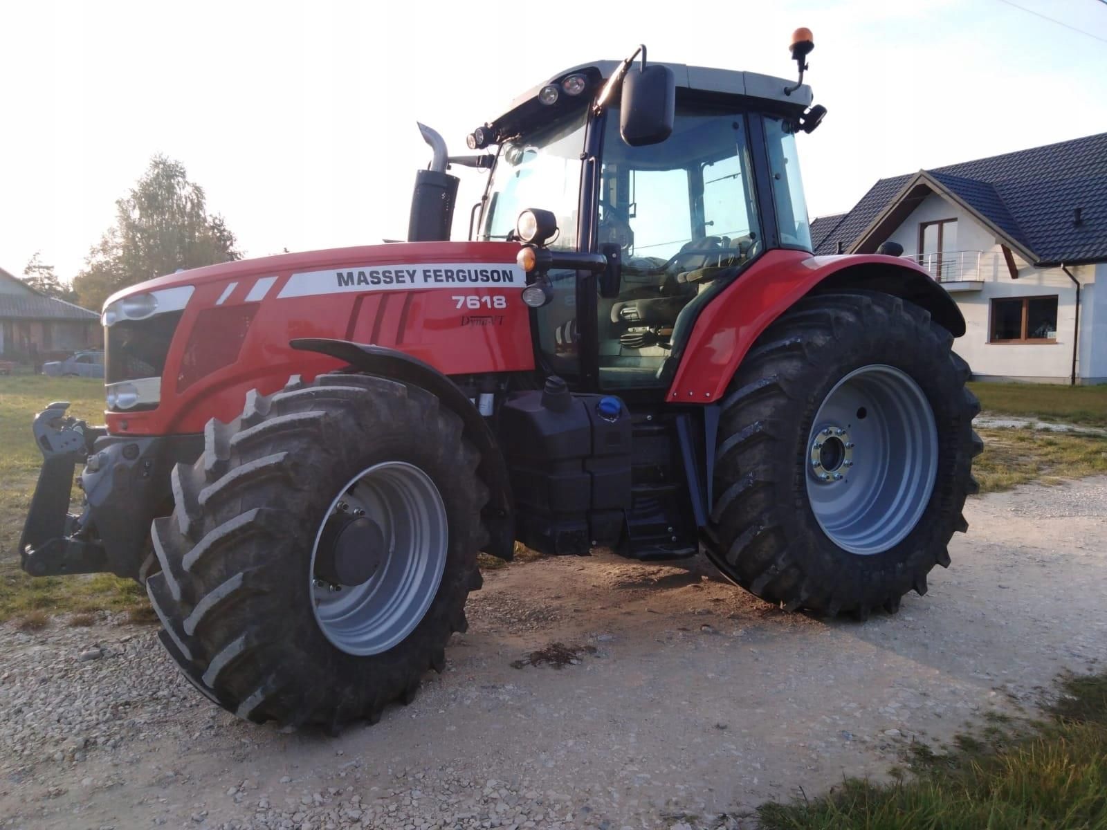 Massey Ferguson 7618 ciągnik kołowy - Opinie i ceny na Ceneo.pl