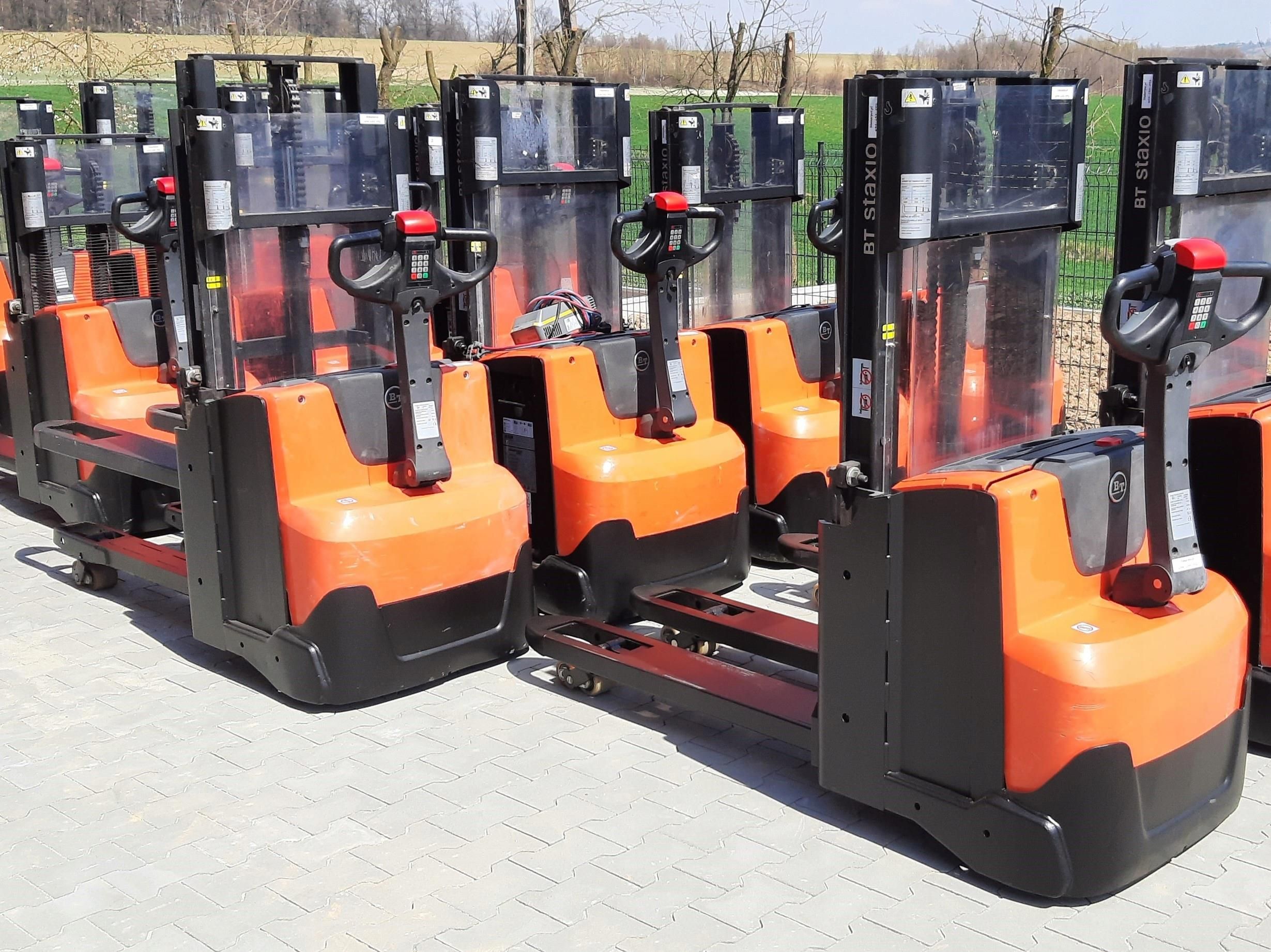 Paleciak elektryczny wózek widłowy Toyota BT SWE - Opinie i ceny na ...