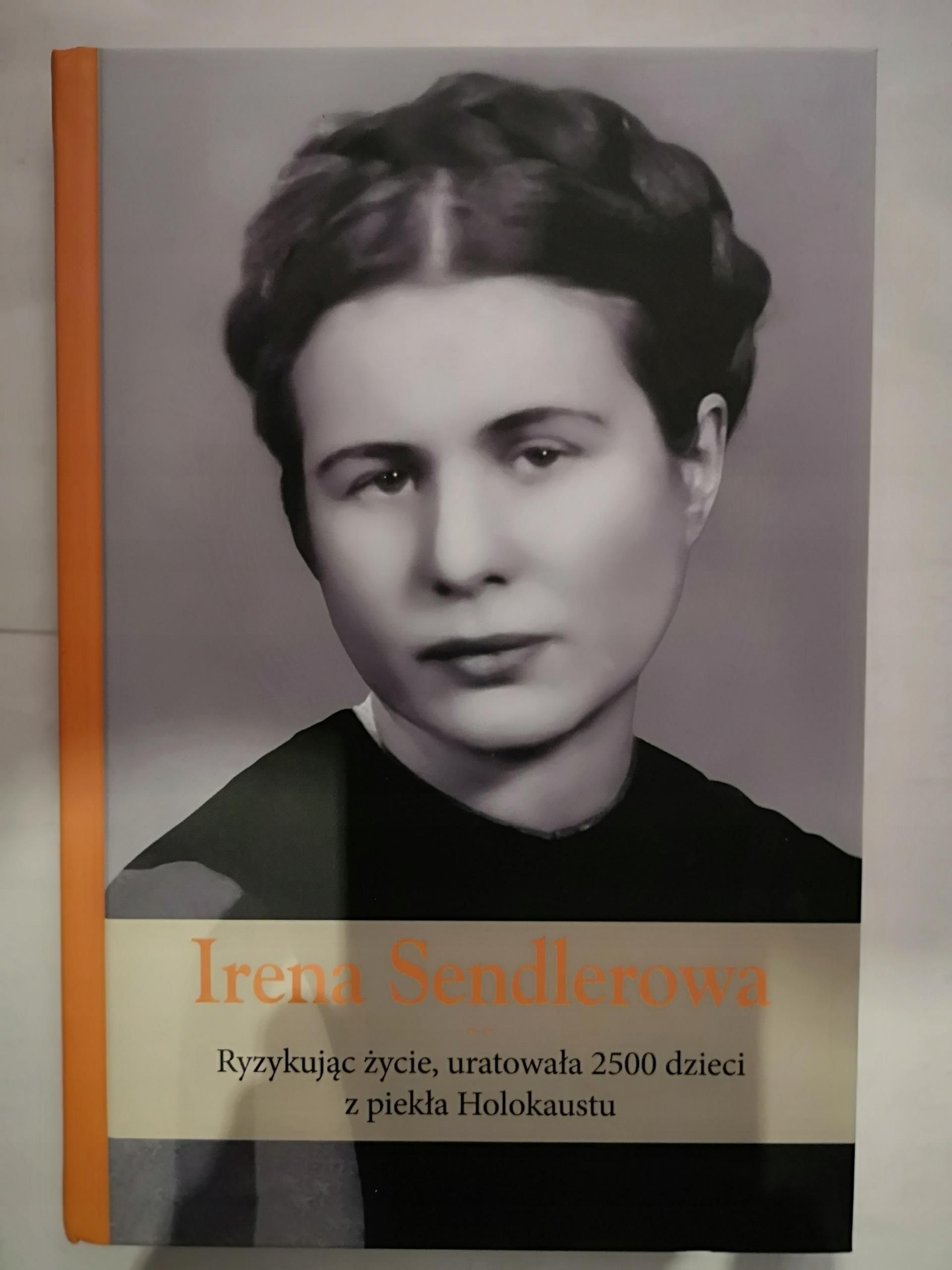 Irena Sendlerowa Ryzykując ... Biografia Hachette - Ceny i opinie ...
