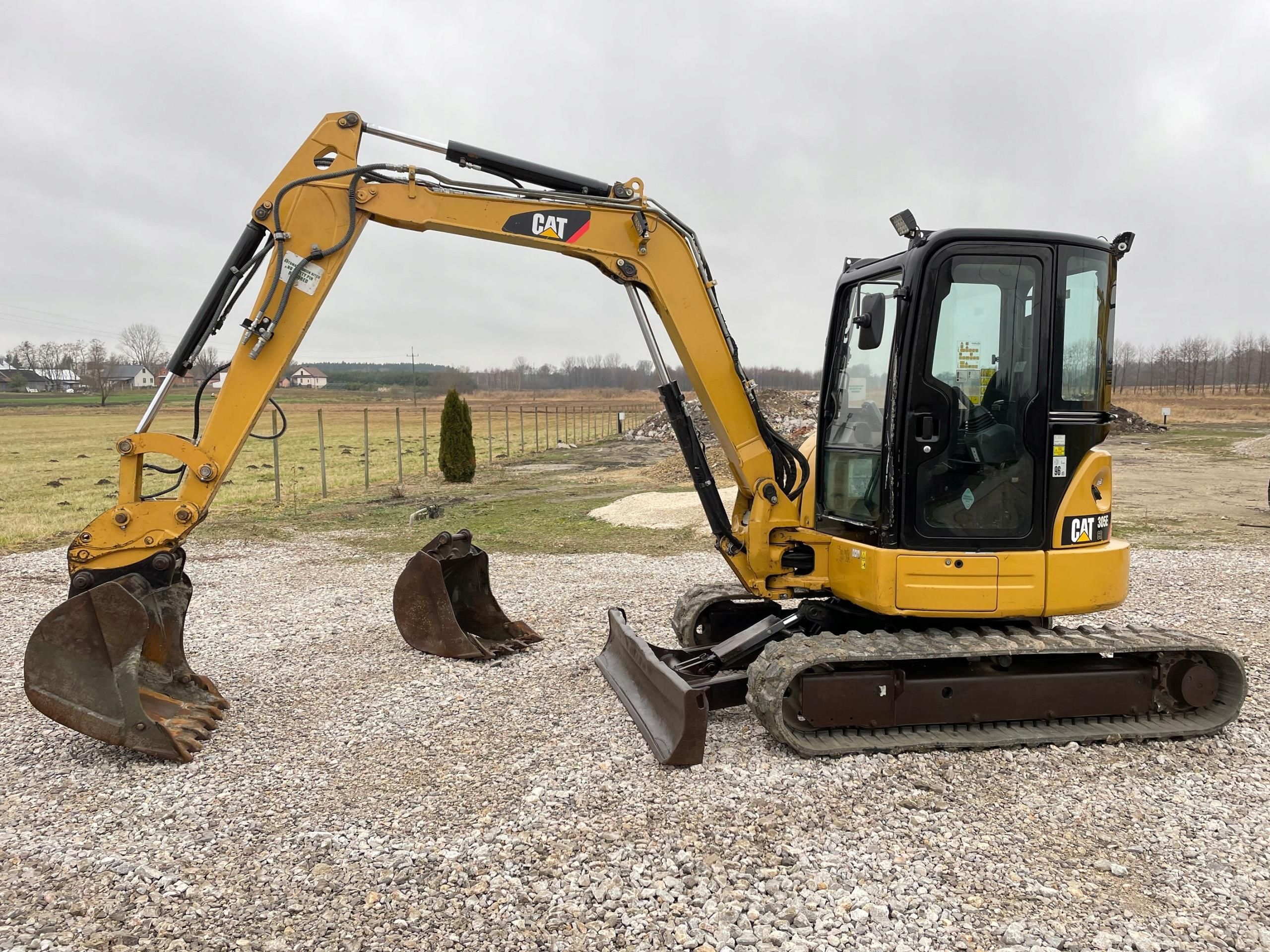 Minikoparka Cat 305, waga:5t, 2014r mini koparka - Opinie i ceny na ...