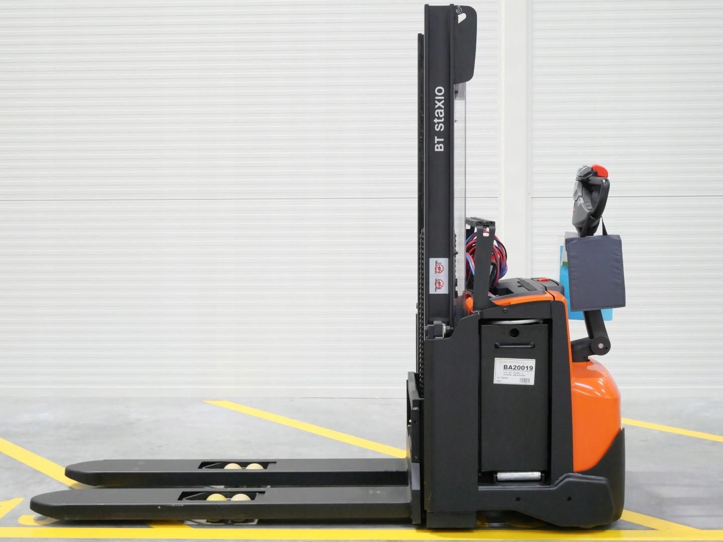 Wózek widłowy elektryczny SWE120 Gwarancja TOYOTA! - Opinie i ceny na ...