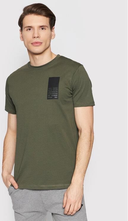 Replay T-Shirt M6043.000.22980P Zielony Regular Fit - Ceny i opinie ...