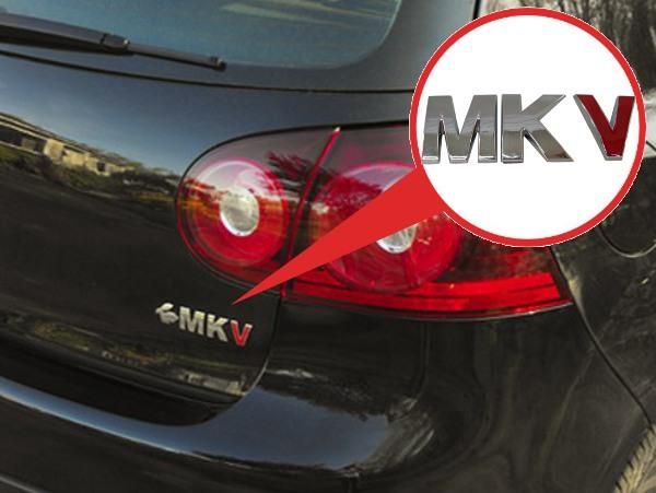 Pokrowiec samochodowy VOLKSWAGEN EMBLEMAT ZNACZEK MKV DO VW GOLF JETTA ...