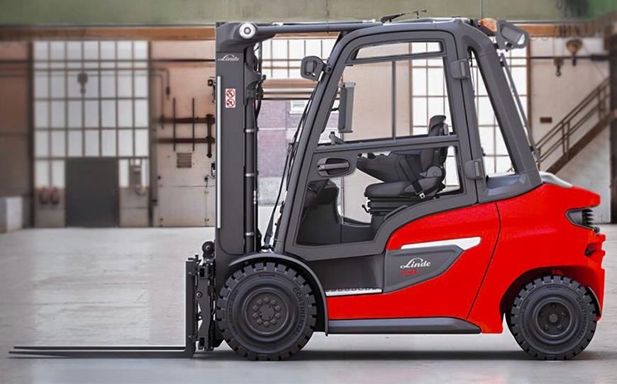 NOWY WÓZEK WIDŁOWY Linde H35T Triplex Kabina 2022 - Opinie i ceny na ...