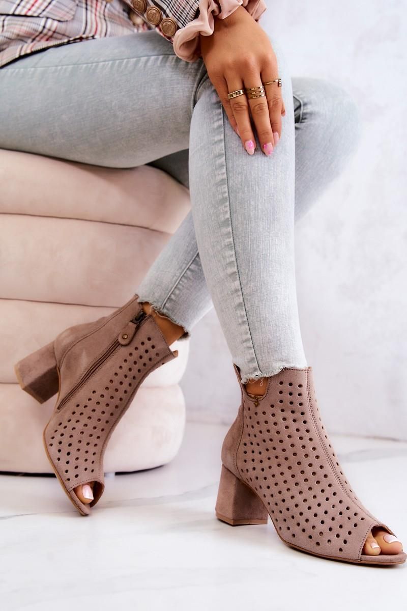 Skórzane Ażurowe Botki Maciejka 05420-10 Ciemnobeżowe : Rozmiar - 39 ...