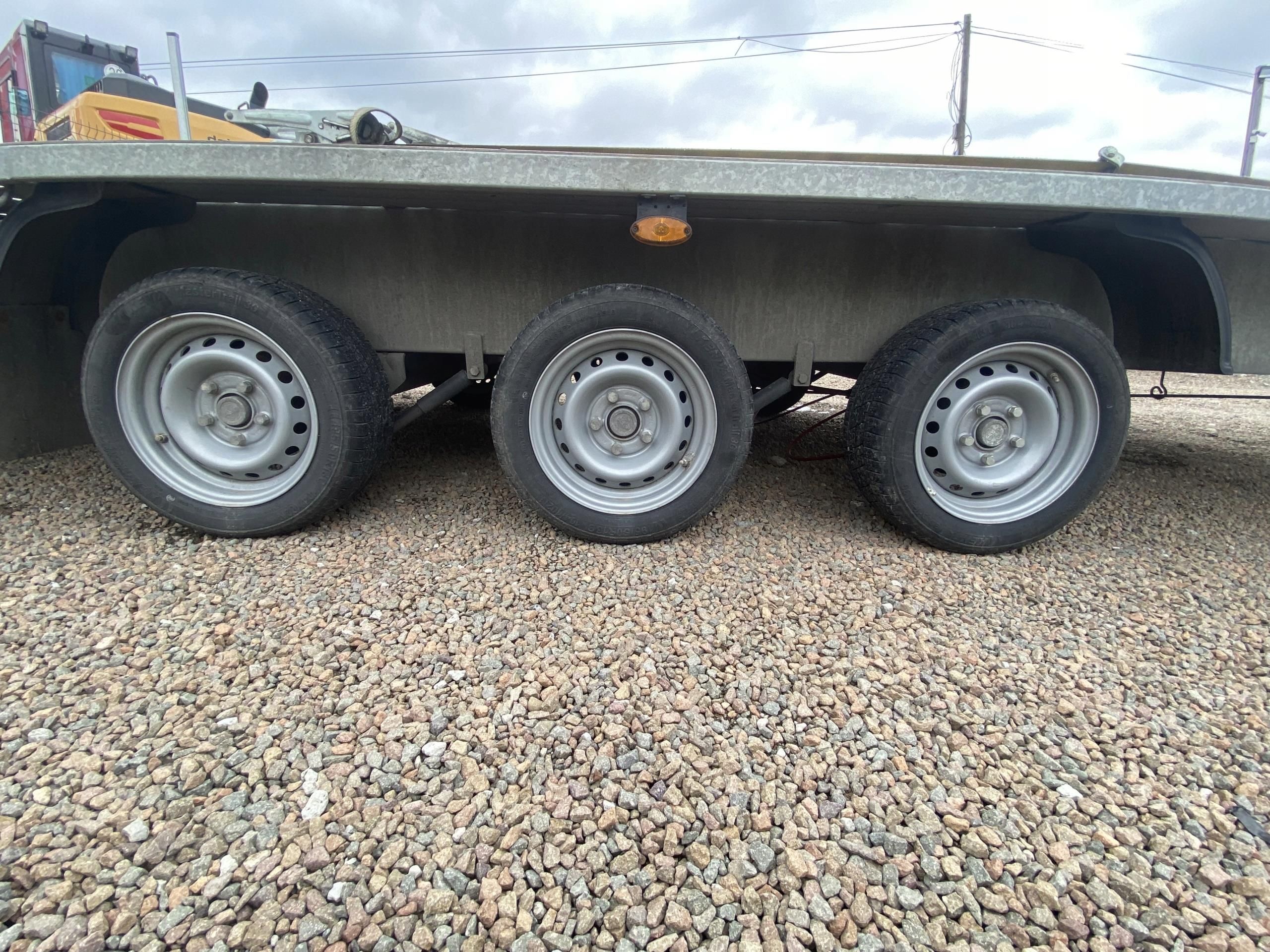 Przyczepa Boro Trailers K5 - Opinie i ceny na Ceneo.pl