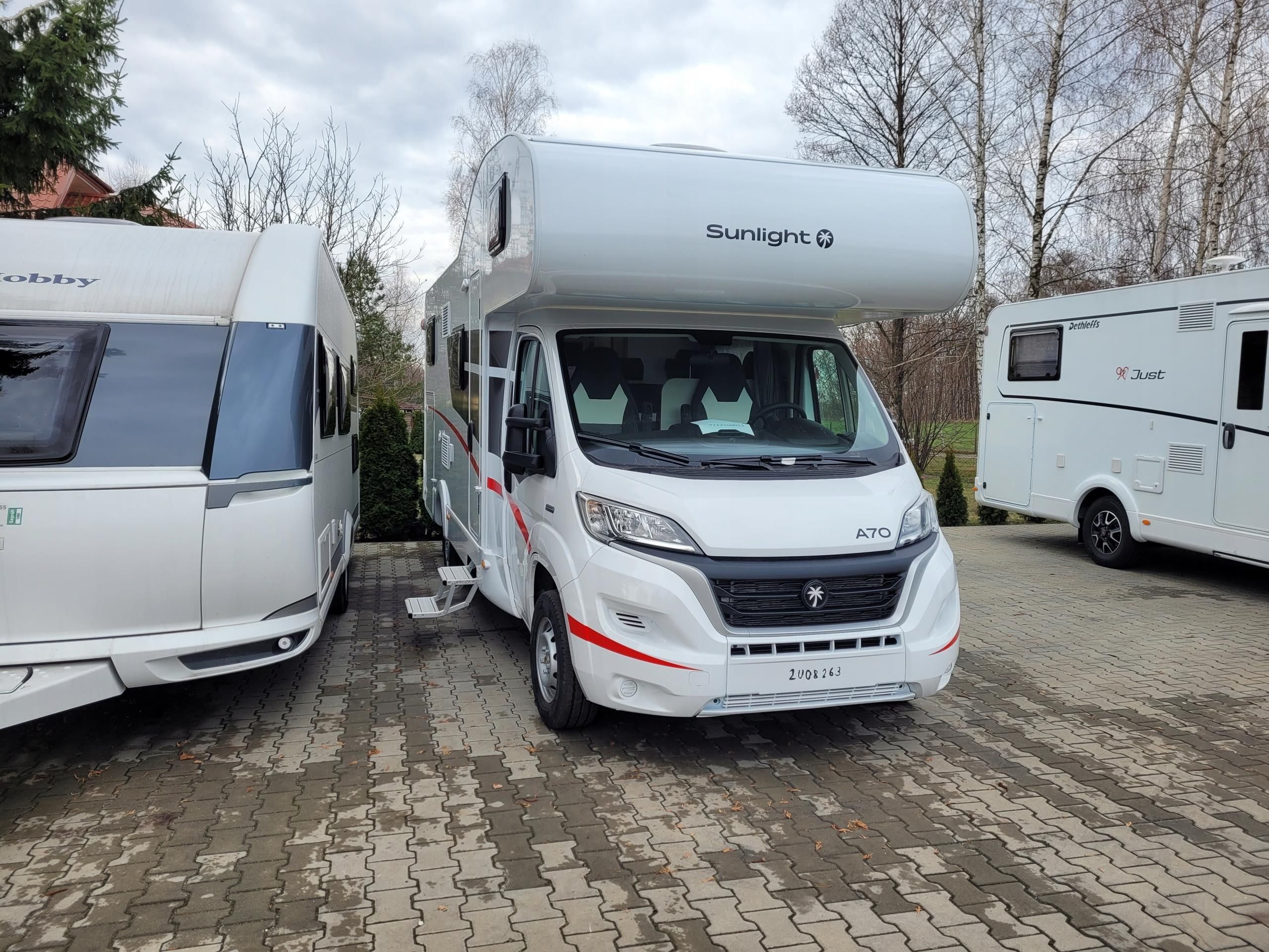 Kamper Sunlight Capron A70 2022r, Alkowa Fiat - Opinie i ceny na Ceneo.pl