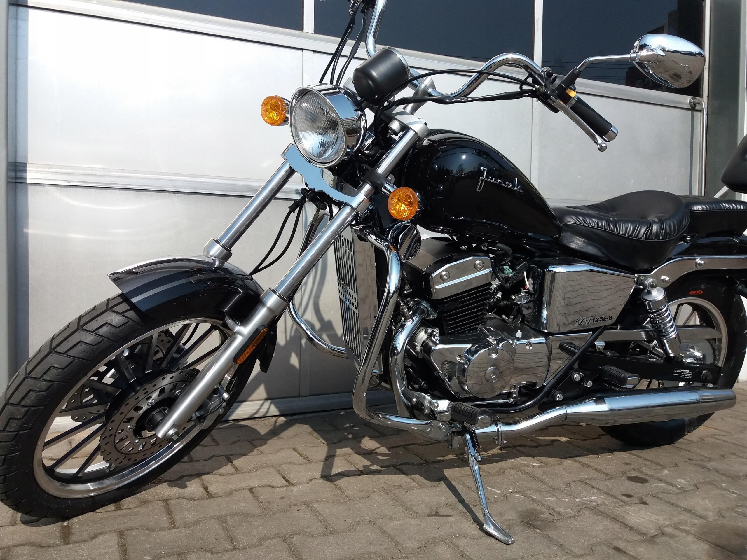 Motocykl JUNAK M11 125 2 CYLIN - Opinie i ceny na Ceneo.pl