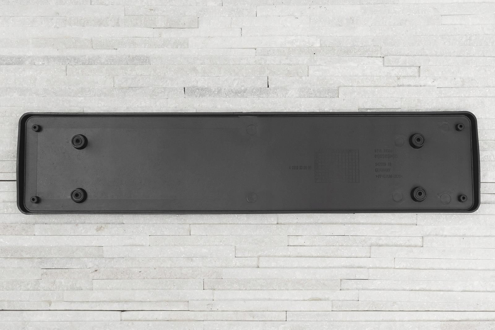 Pokrowiec samochodowy VENUS LTD BMW 7 G11 RAMKA TABLICY REJESTRACYJNEJ ...