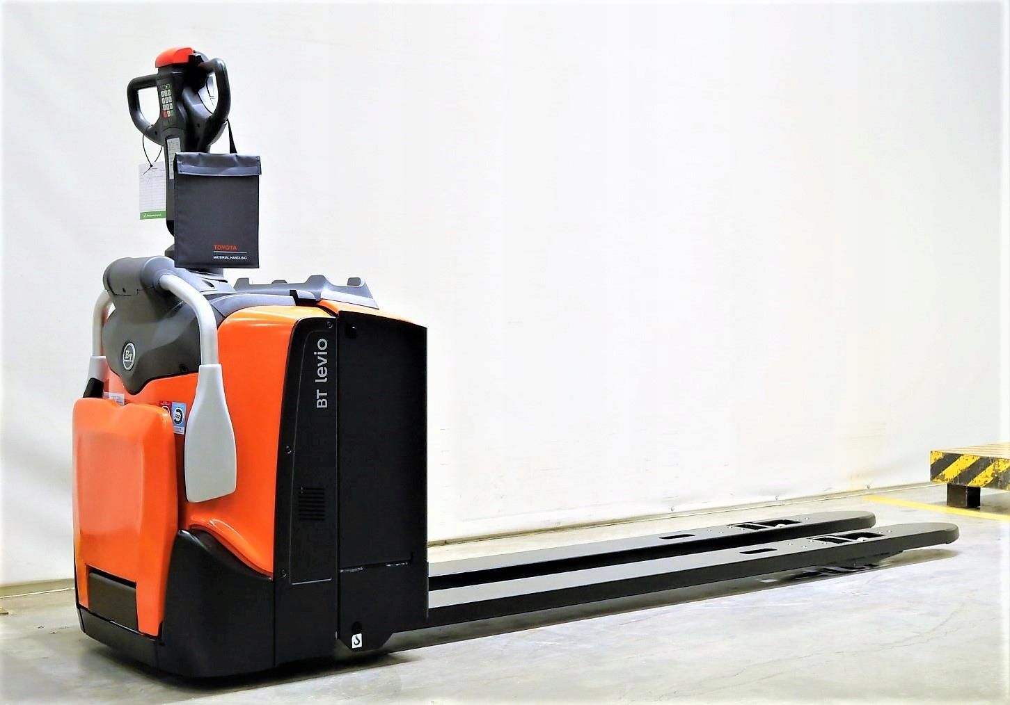 LPE200 wózek paletowy elektryczny 2t. długie widły - Opinie i ceny na ...