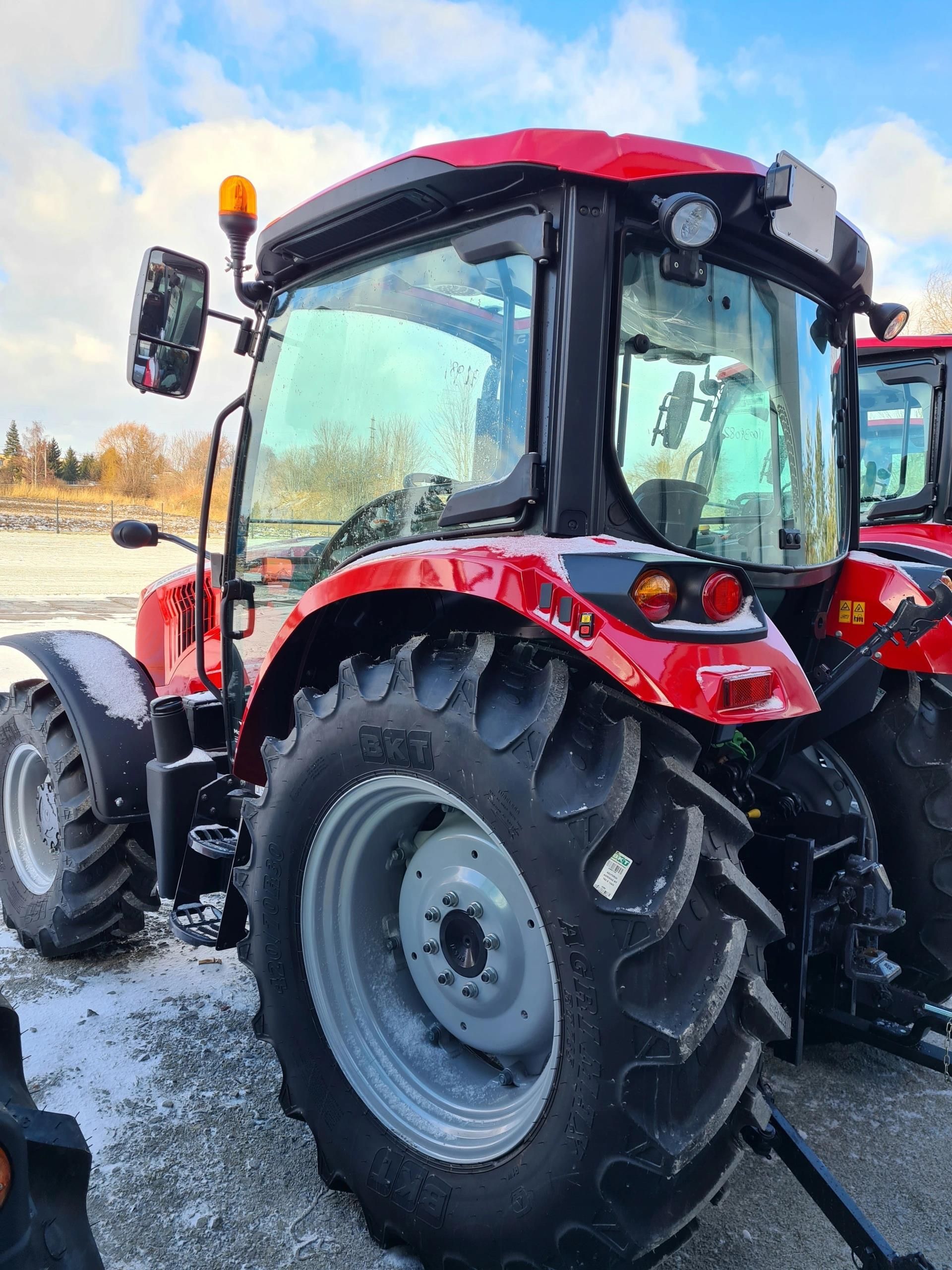 CIĄGNIK ROLNICZY MCCORMICK X4.080 - Opinie i ceny na Ceneo.pl