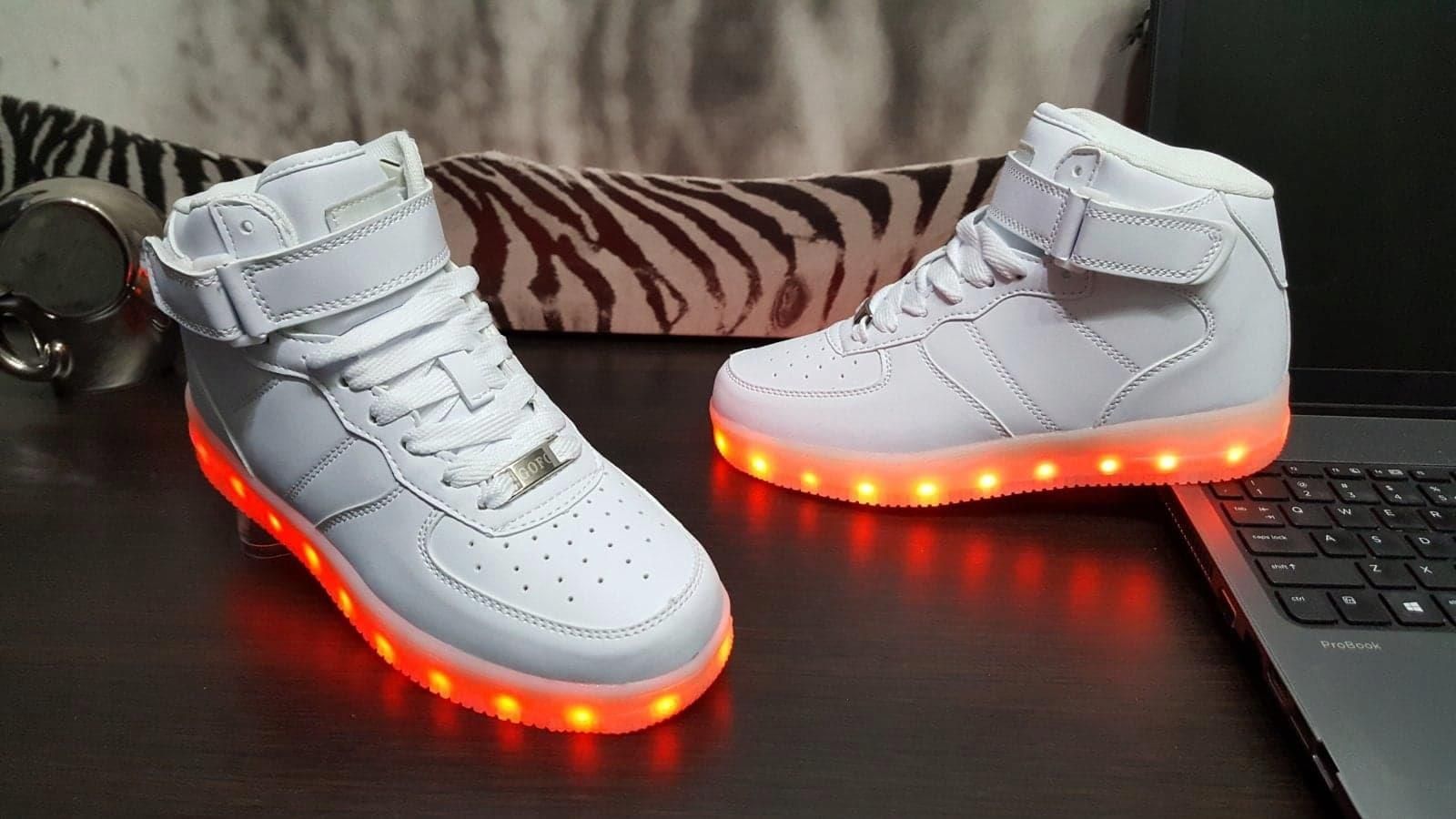 Buty Led Świecące Białe Podswietlane Na Rzep R.38 - Ceny i opinie ...