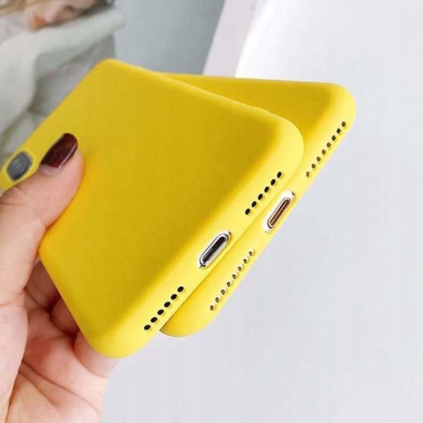 Etui Matowe Do Iphone SE3 Case Gumowy Smooth Żółty - Etui na telefon ...