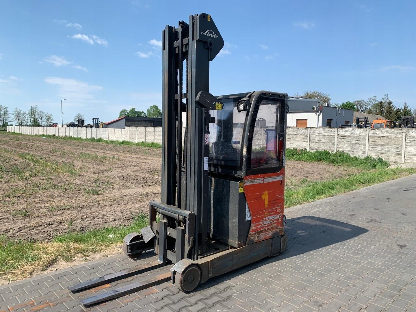 Wózek widłowy Linde R16-01 TRIPLEX KABINA 2017 rok - Opinie i ceny na ...