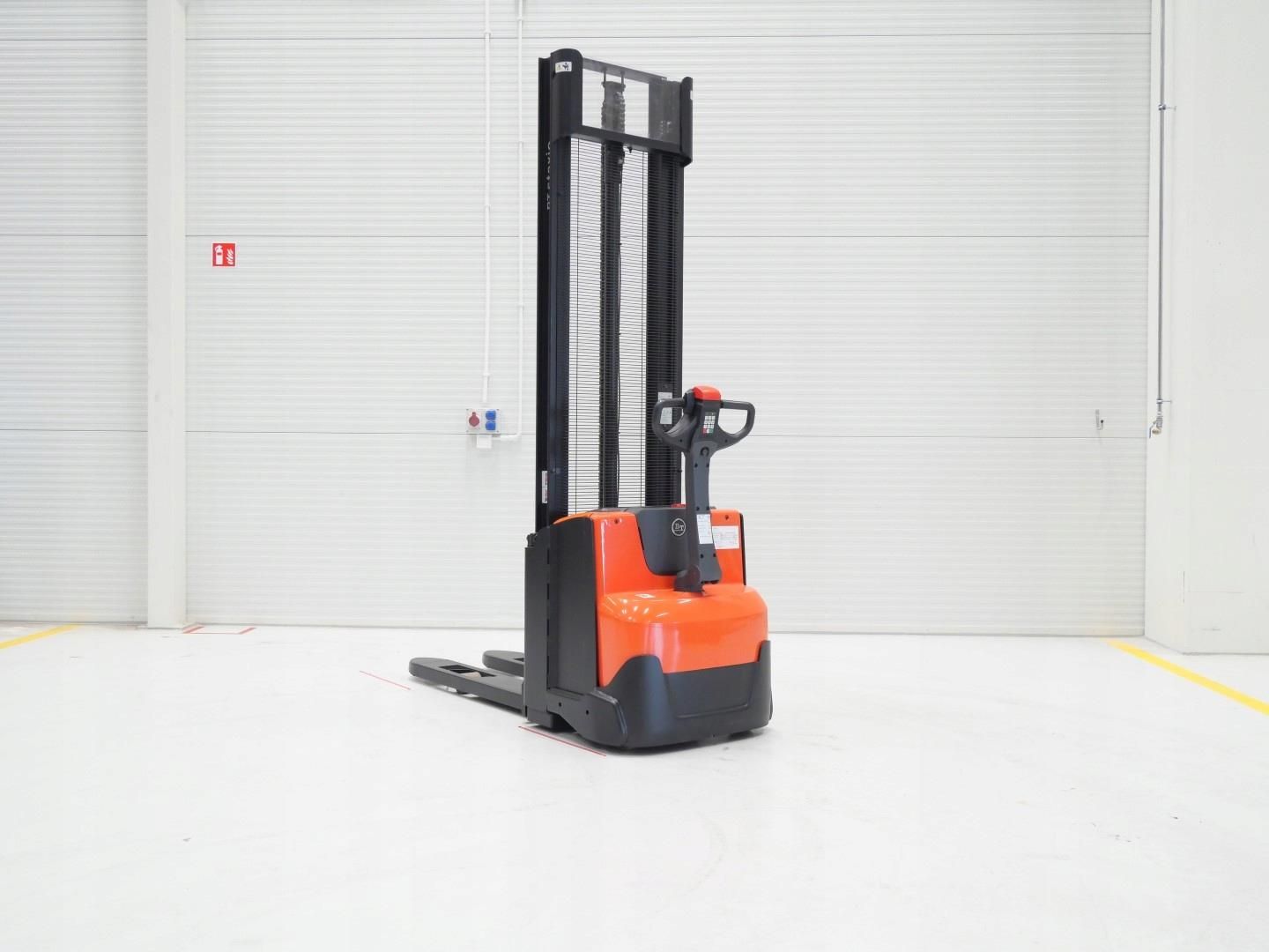 Wózek widłowy elektryczny SWE120 Maszt 4150 mm - Opinie i ceny na Ceneo.pl