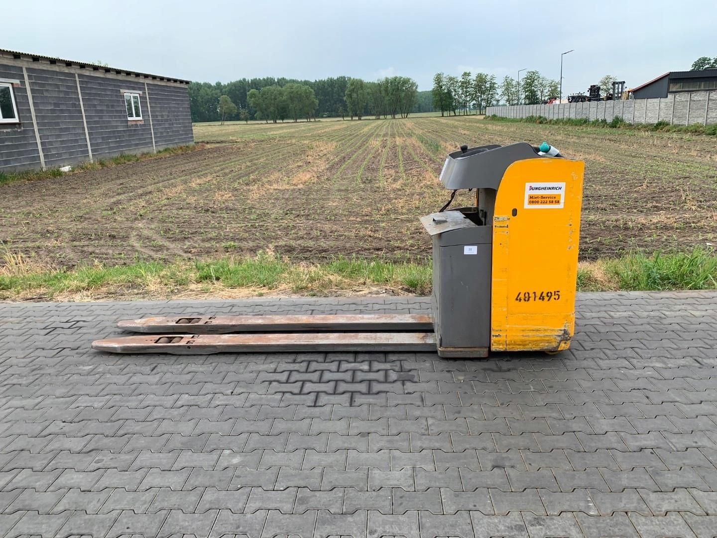 Paleciak Jungheinrich ESE120 BATERIA 2016 rok - Opinie i ceny na Ceneo.pl