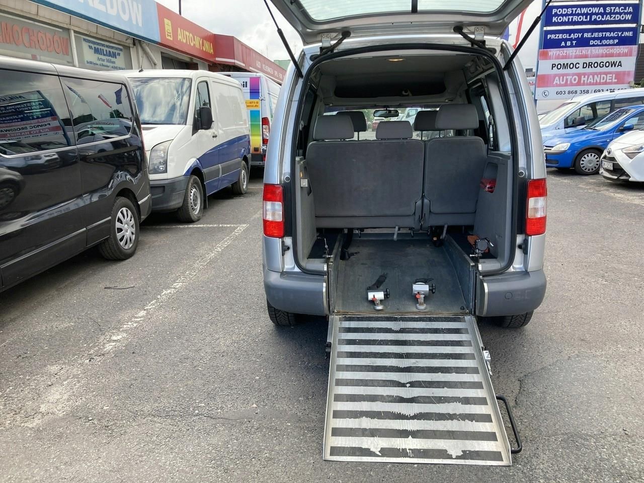 Volkswagen Caddy Niepełnosprawnych inwalida 2009 - Opinie i ceny na ...