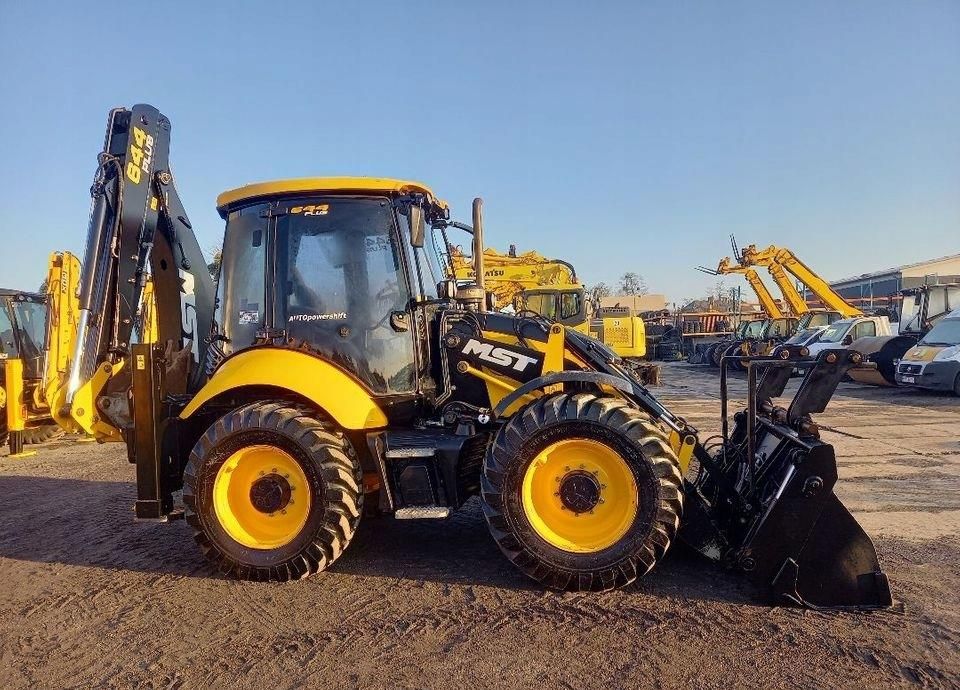 JCB MST M644 JOYSTICK KLIMA - Opinie i ceny na Ceneo.pl