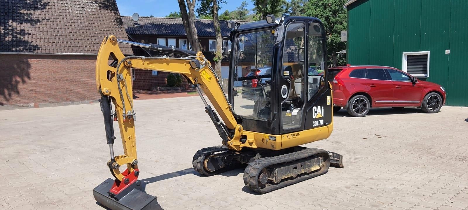 Caterpillar 301.7D / CAT 302.7, 301 , 303,5 - Opinie i ceny na Ceneo.pl