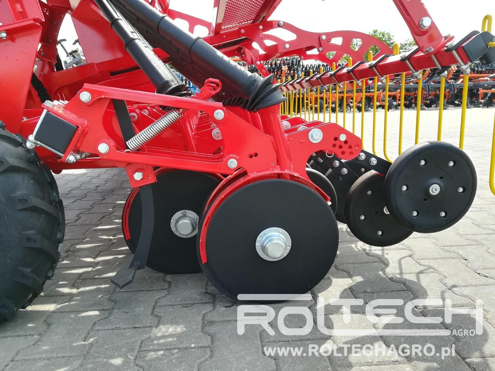 Siewnik Zbożowy Talerzowy 2,5m 3m AKPIL SEED GRANO - Opinie i ceny na Ceneo.pl