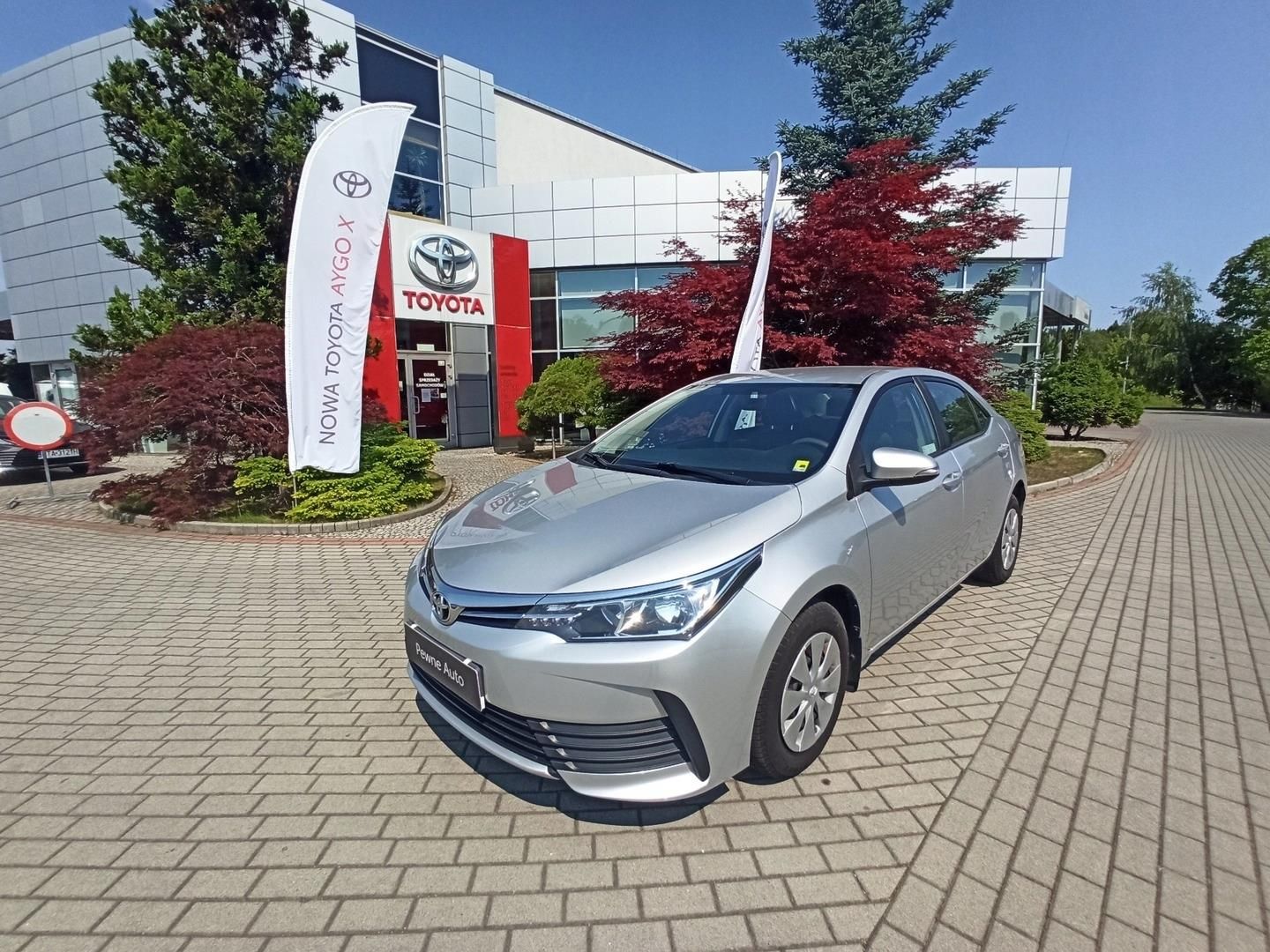 Toyota Corolla 1.6 Active EU6 Seria E16 (2012-2019 - Opinie i ceny na ...