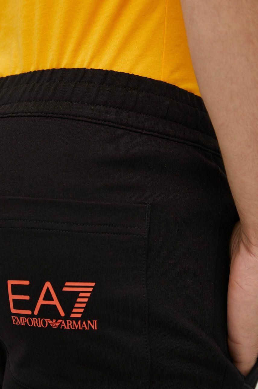 EA7 Emporio Armani spodnie dresowe bawełniane męskie kolor czarny z ...