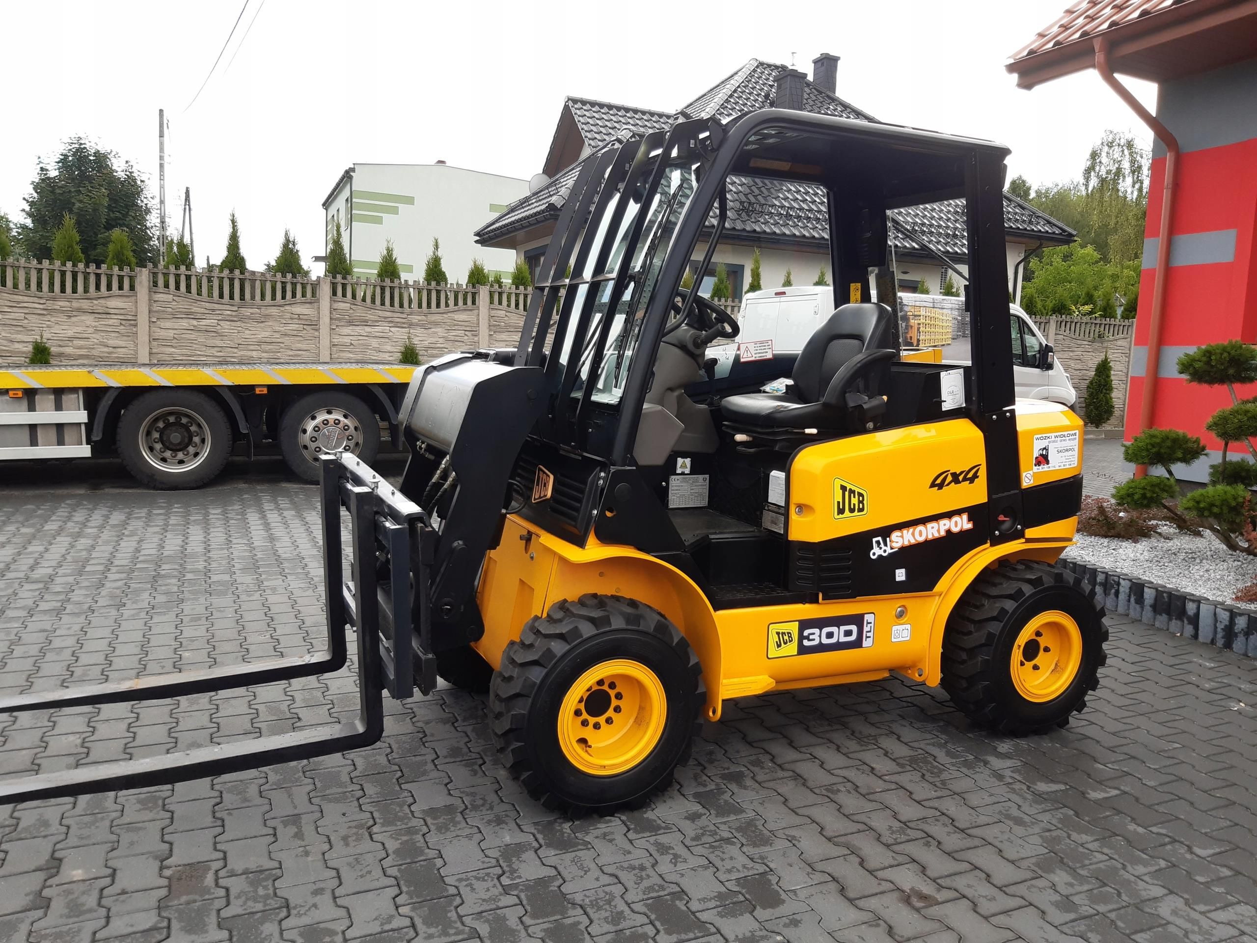 WÓZEK WIDŁOWY TELESKOP TELETRUCK JCB TLT30 4X4 - Opinie i ceny na Ceneo.pl